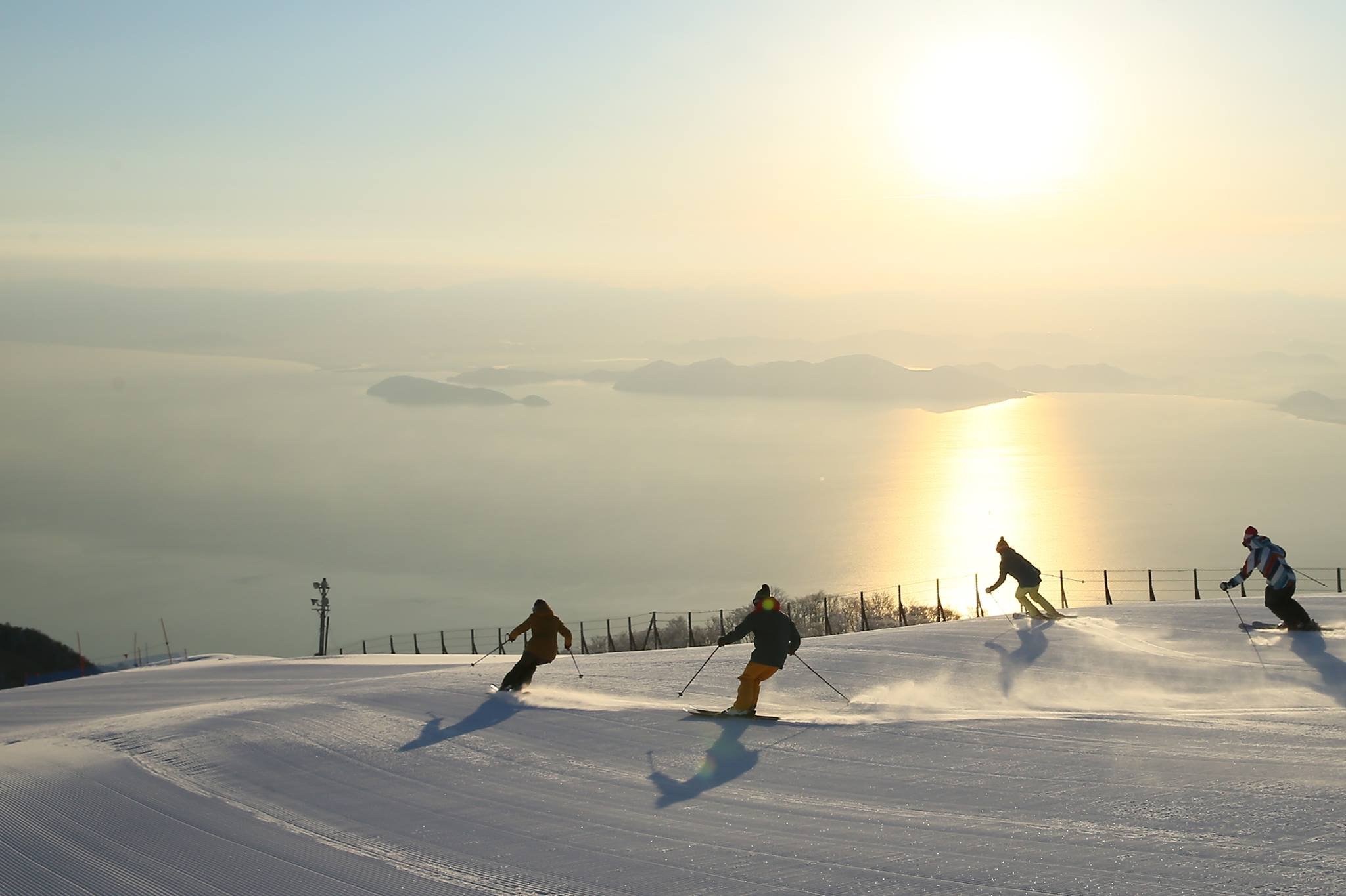Biwako Valley Web Cam - Mountain Resort Cams - Live Snow Cam