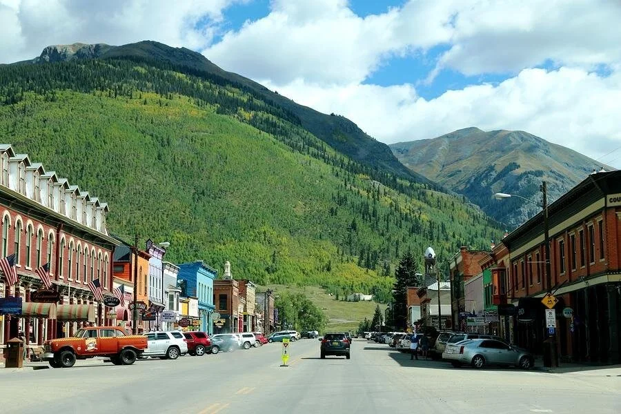 ACTIVITIES — The Pines Lodging