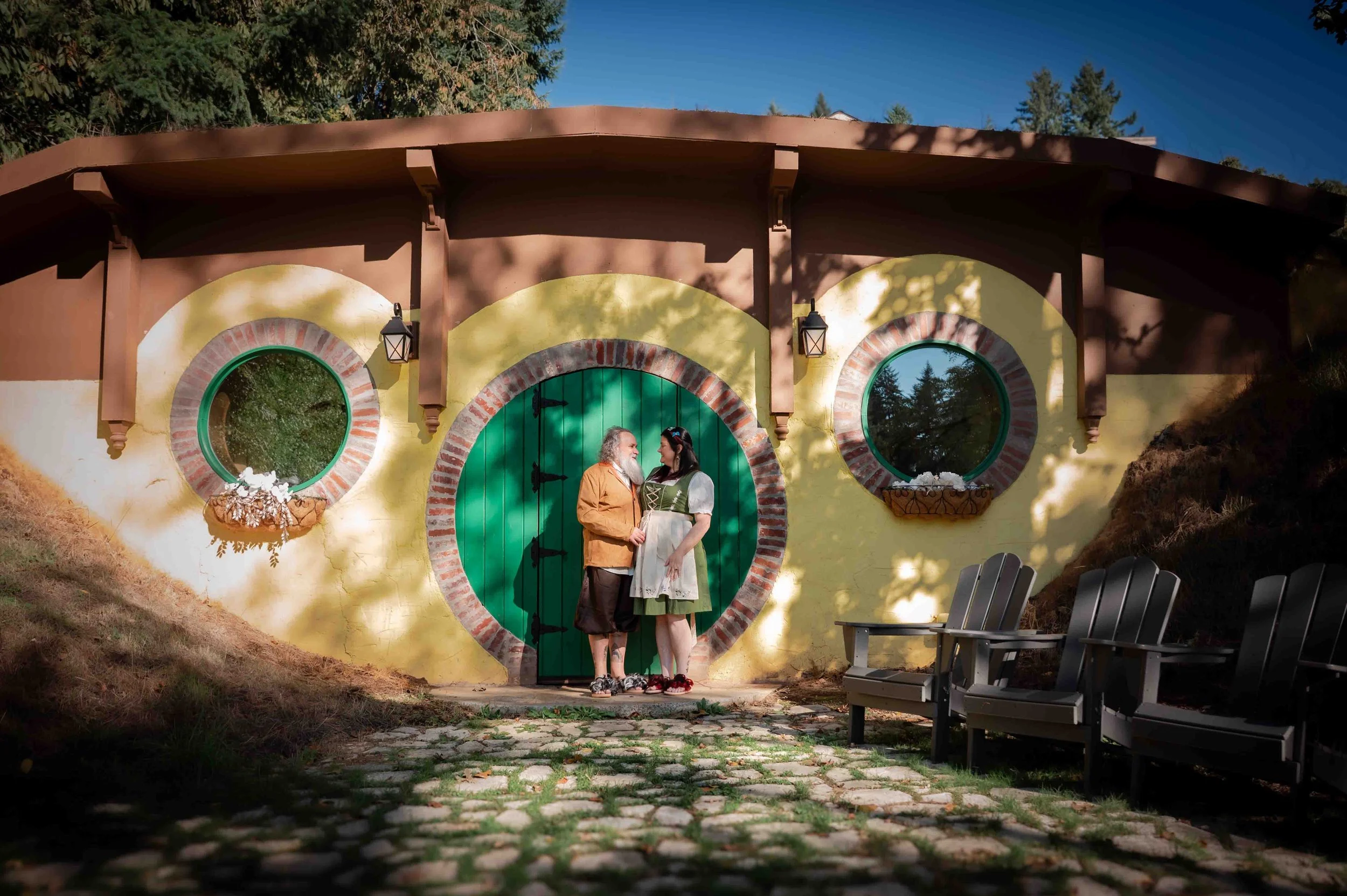 10th Anniversary Hobbit Session | Salem, Oregon — J + Six Photography