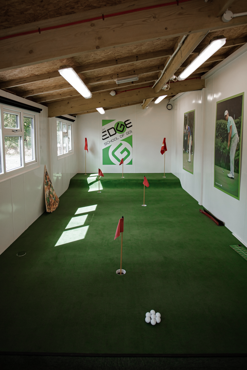 Welcome to the Gary Edge School of Golf