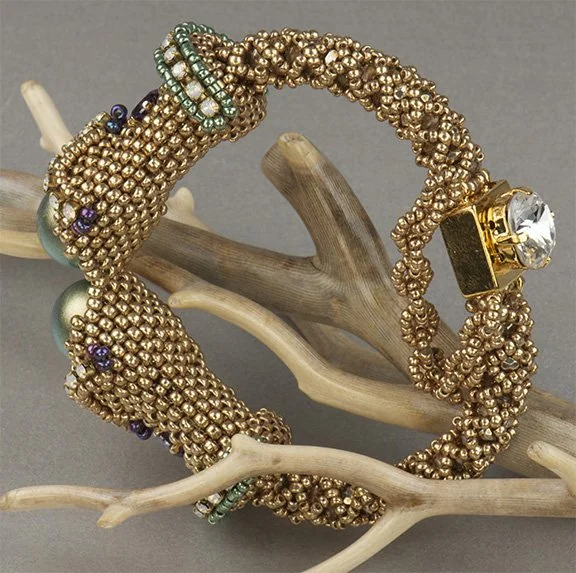 Rossetti's Vita Nuova — Cynthia Rutledge Beadwork & Workshops