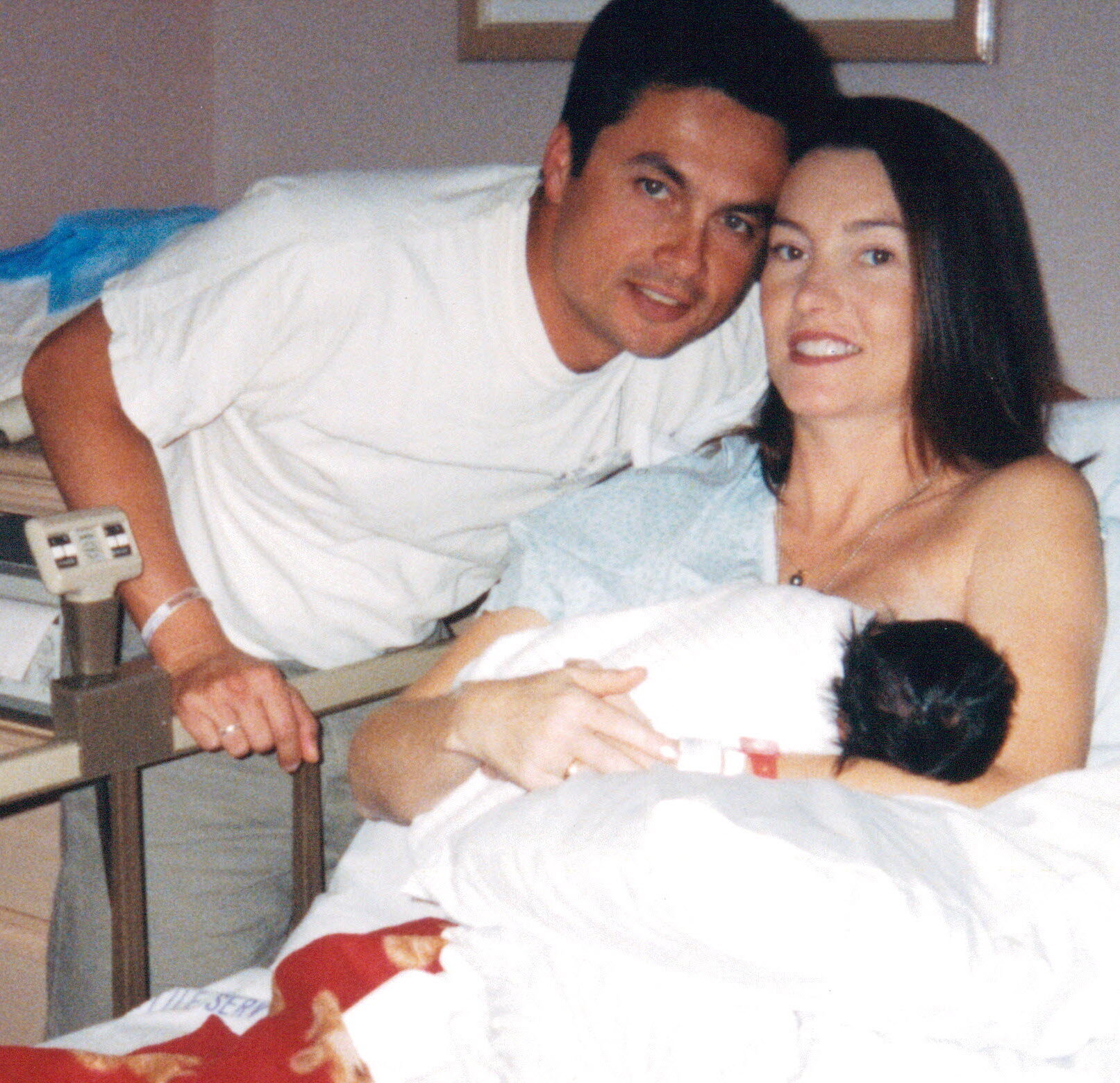 Queen Moorea - a film by Christine Fugate