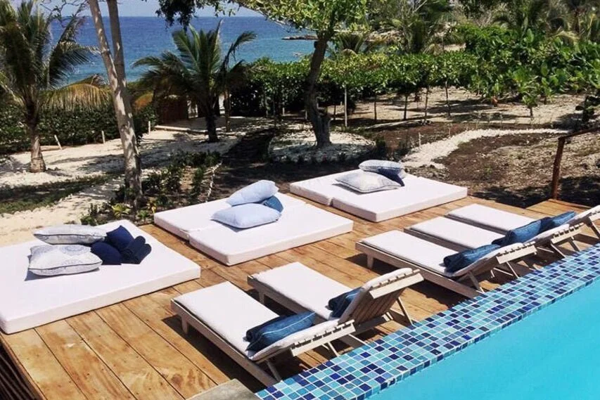 Cartagena Tours / A Day at Blue Apple Beach Club — This Is Travel