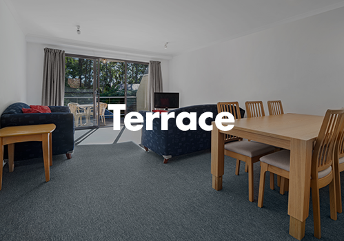 Avoca Beach Accommodation - Avoca Beach Hotel
