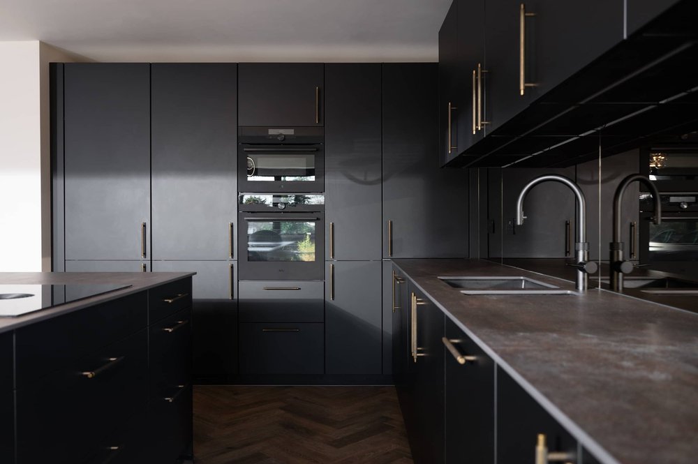 Modern & Contemporary Kitchens | St Albans, Wokingham, Windlesham ...