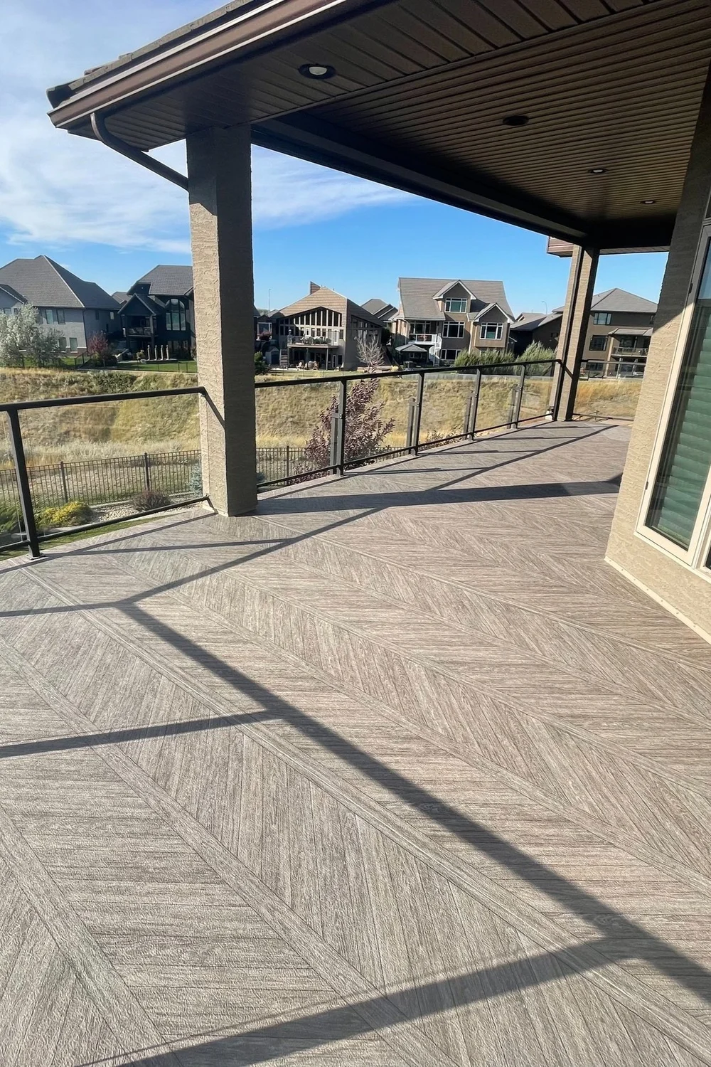 Vinyl Decking Professionals in Calgary and Medicine Hat — Railpro