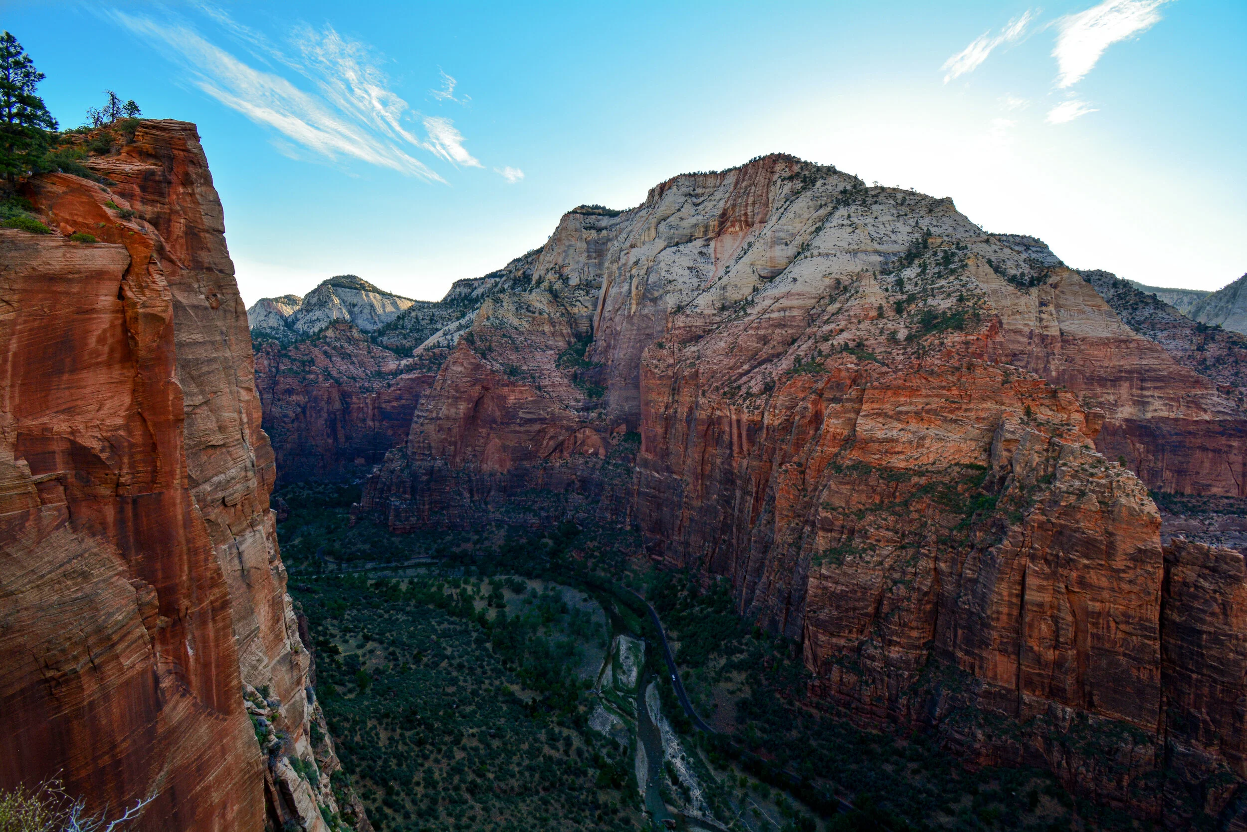 Hiking Paradise: Exploring Zion National Park's Breathtaking Canyons
