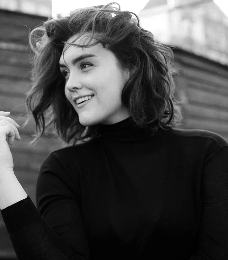 About 1 — Velvet Spectrum