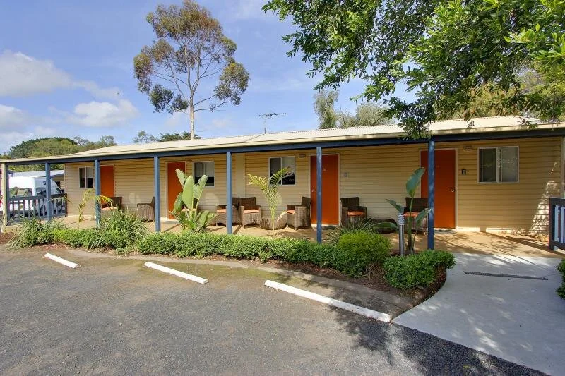 Accommodation | Caravan & Holiday Park | Amaroo Holiday Park | Phillip ...