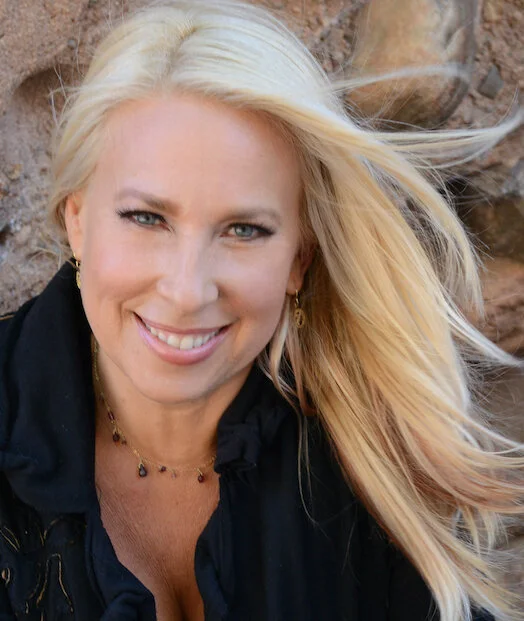 Dream Expert | Dream Therapist | Kelly Sullivan Walden