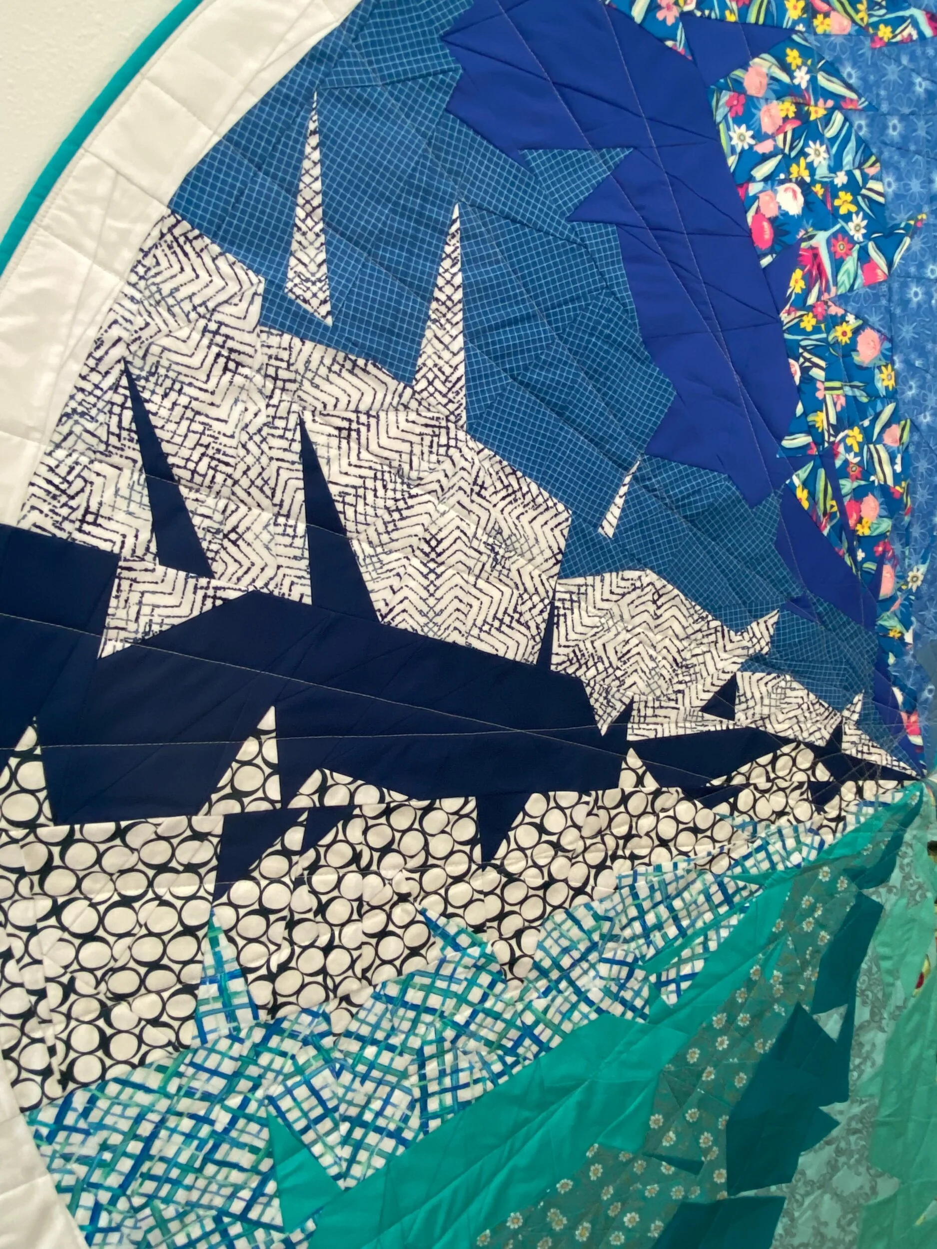 Color Wheel Quilt Tree Skirt Foundation Paper Piecing Pattern (PDF ...