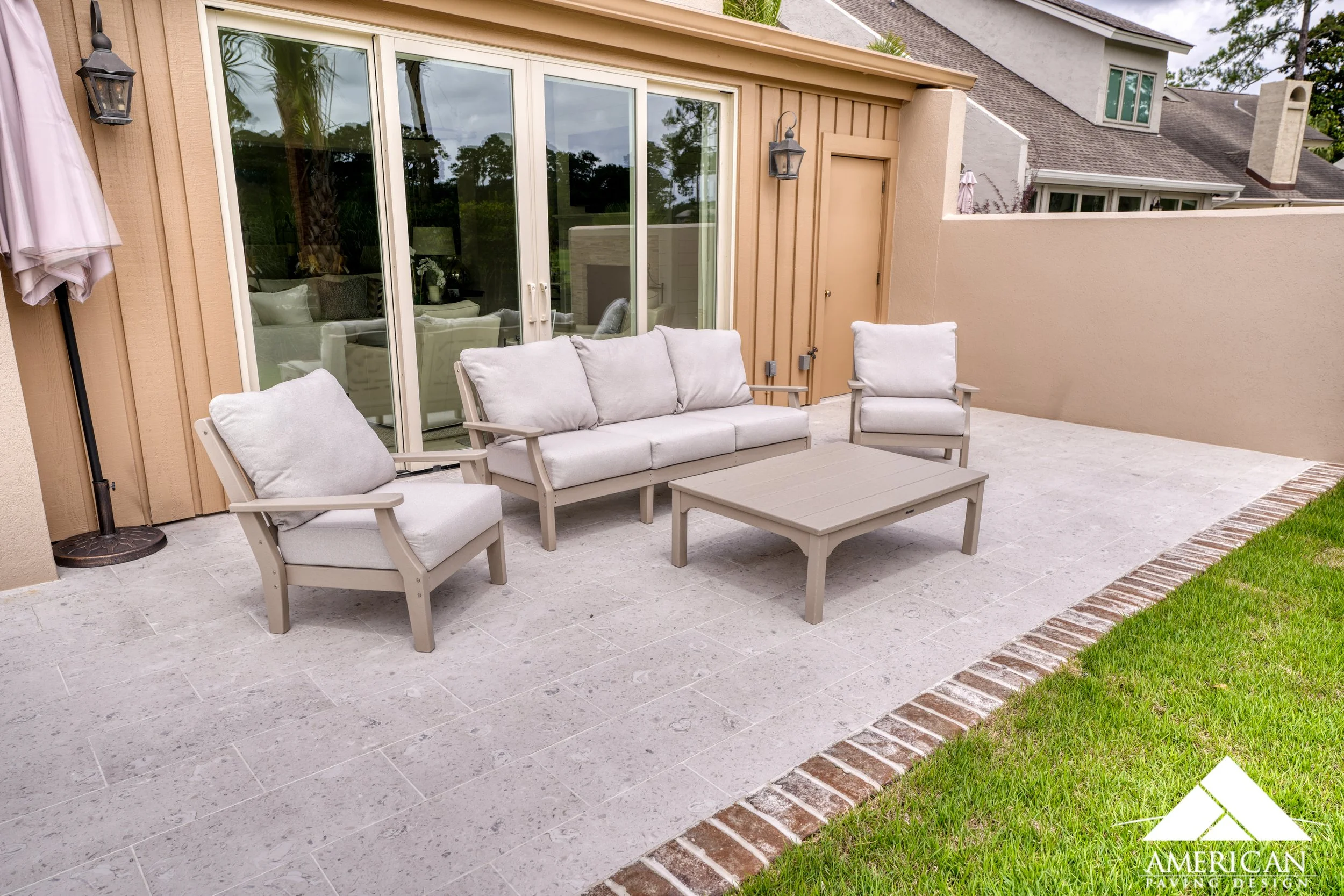 Savannah Grey Brick | Patio Designs — American Paving Design