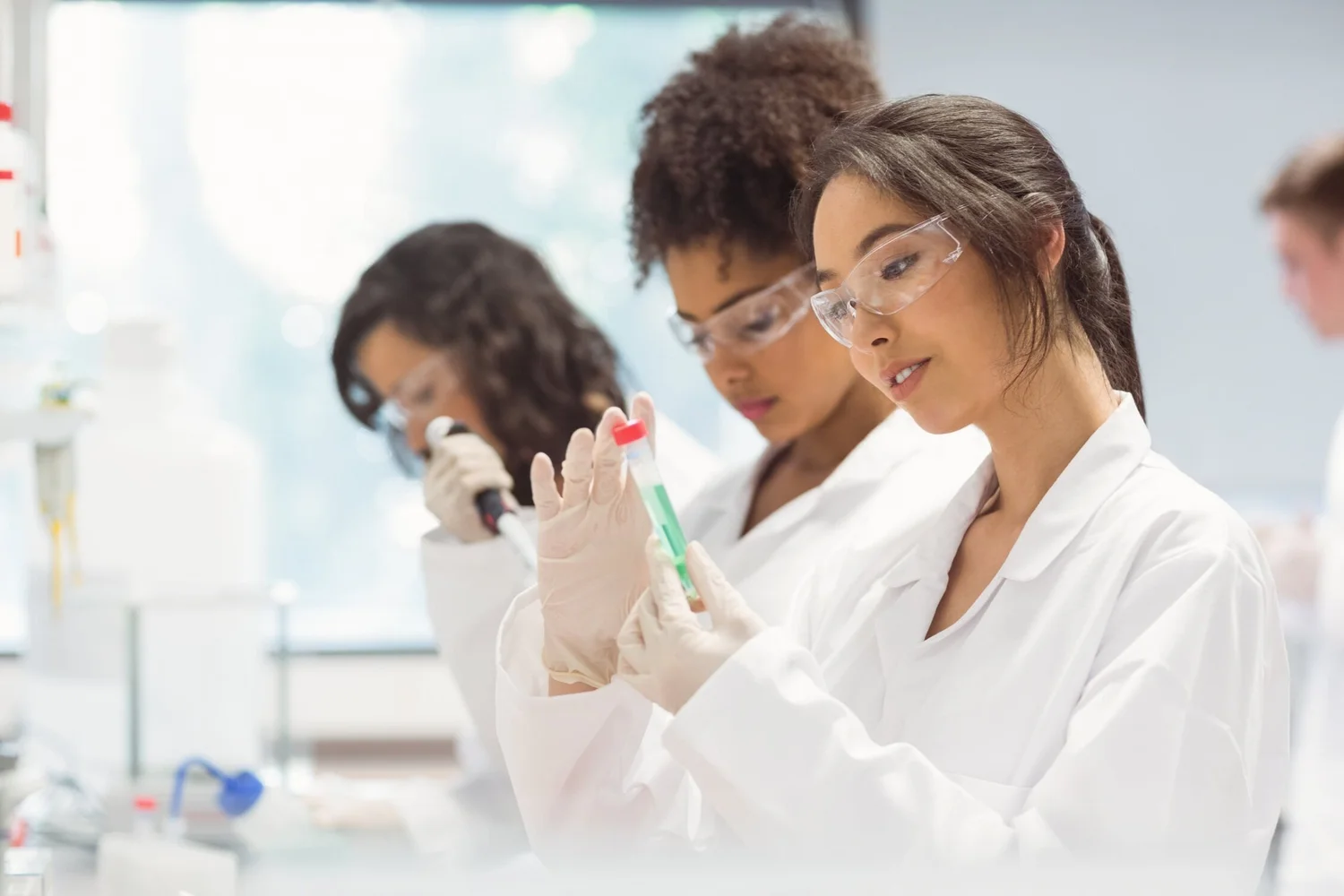 STEM Reactor: Biotechnology for schools