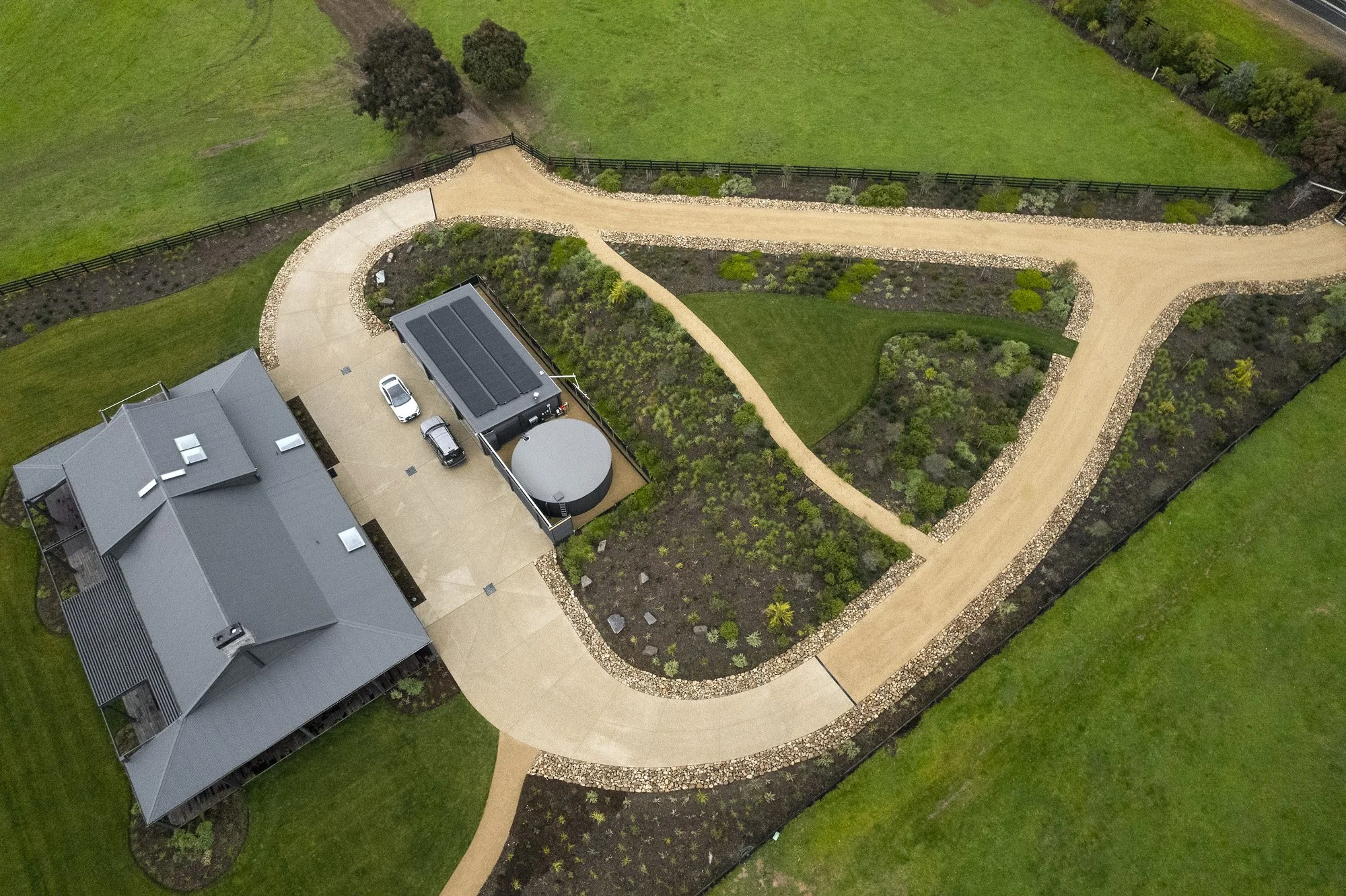 Narandurnung - Holiday home in Strath Creek | Borland Architecture ...