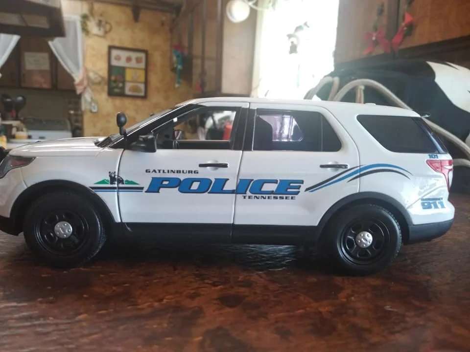 Hartselle, AL Police Department — Cardinal Police Diecast