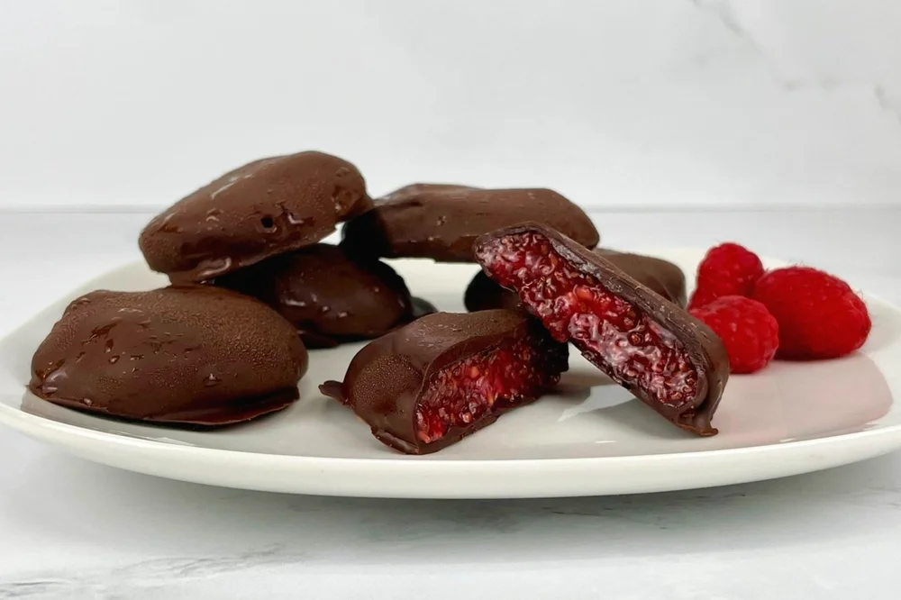CHOCOLATE RASPBERRY BITES - Easy & Healthy Dessert! — Prep My Recipe