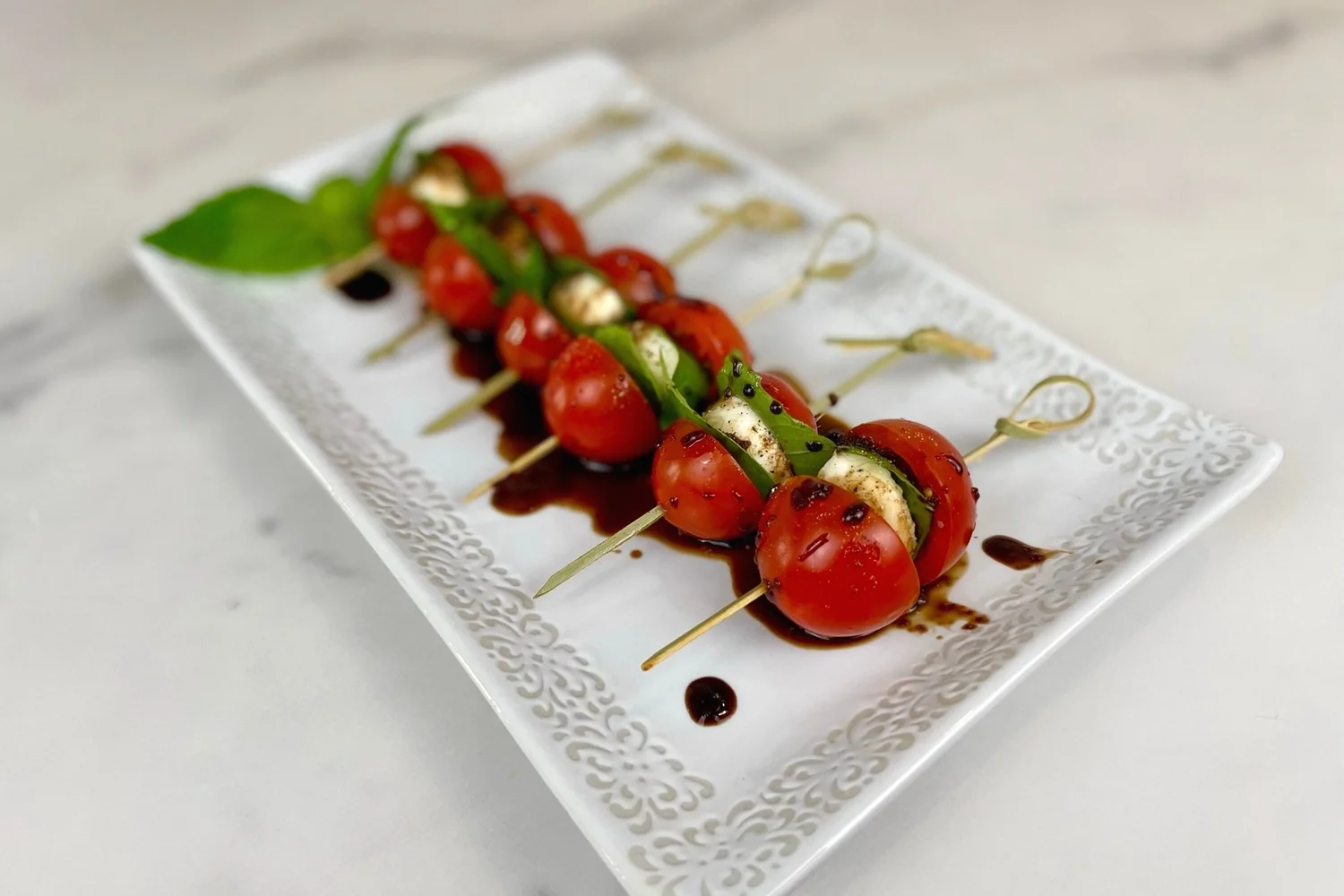 CLASSIC CAPRESE SKEWERS - Simple Holiday Appetizer! — Prep My Recipe