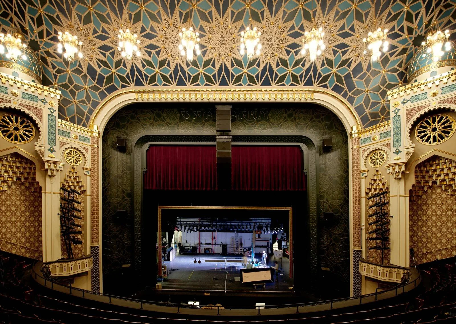 New York City Center — LI · SALTZMAN ARCHITECTS, PC