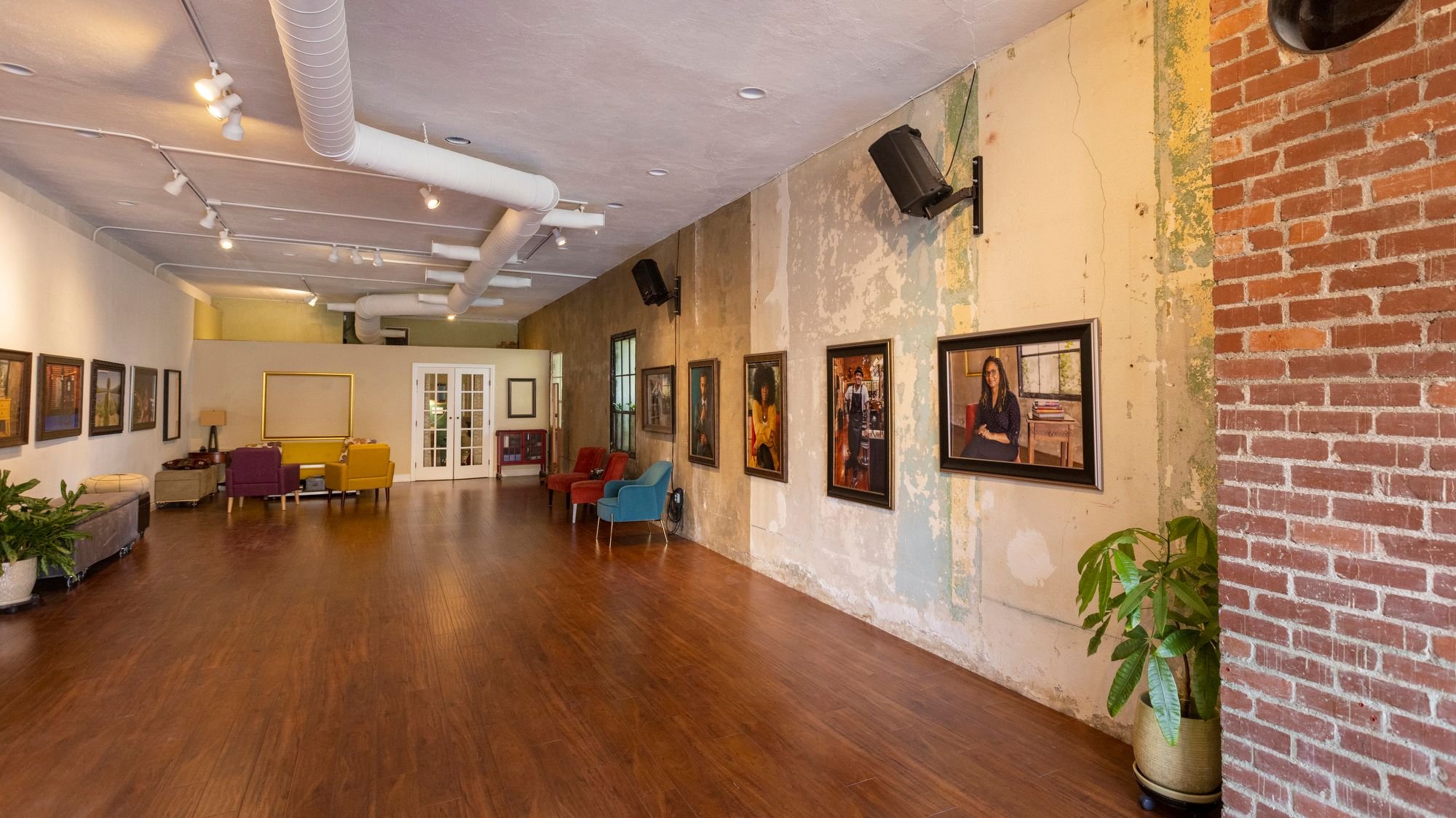 Lyd & Mo Photography