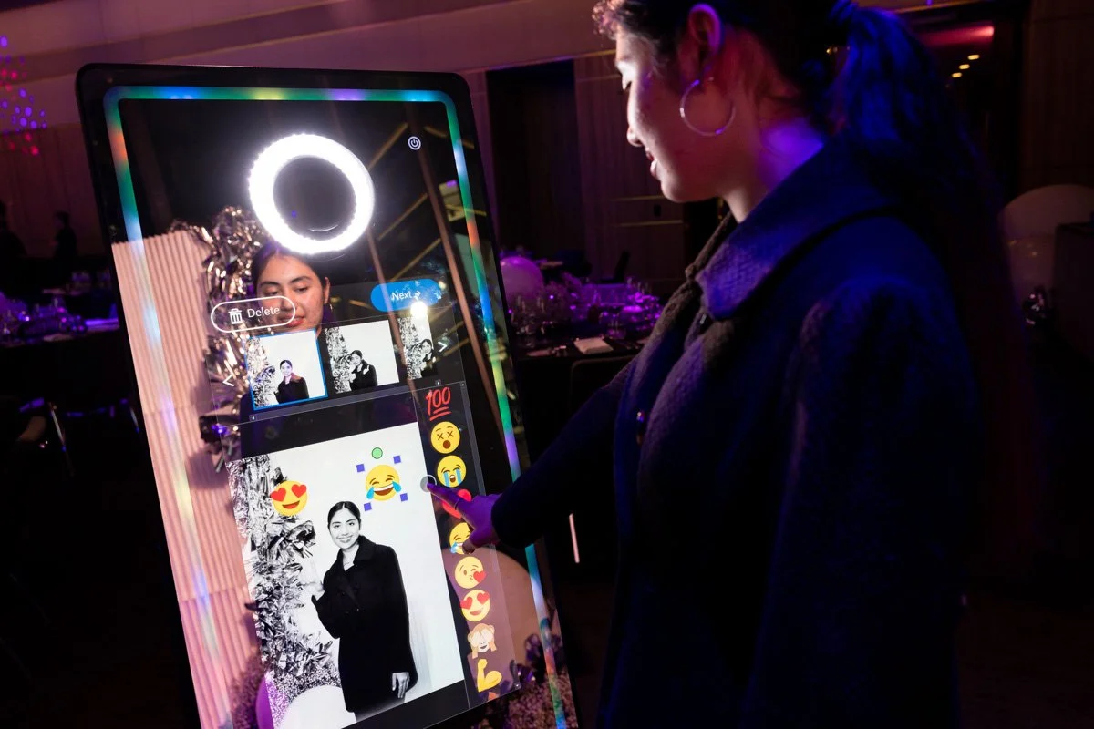 Smugshots Photobooth by Hikari — hikari photography.