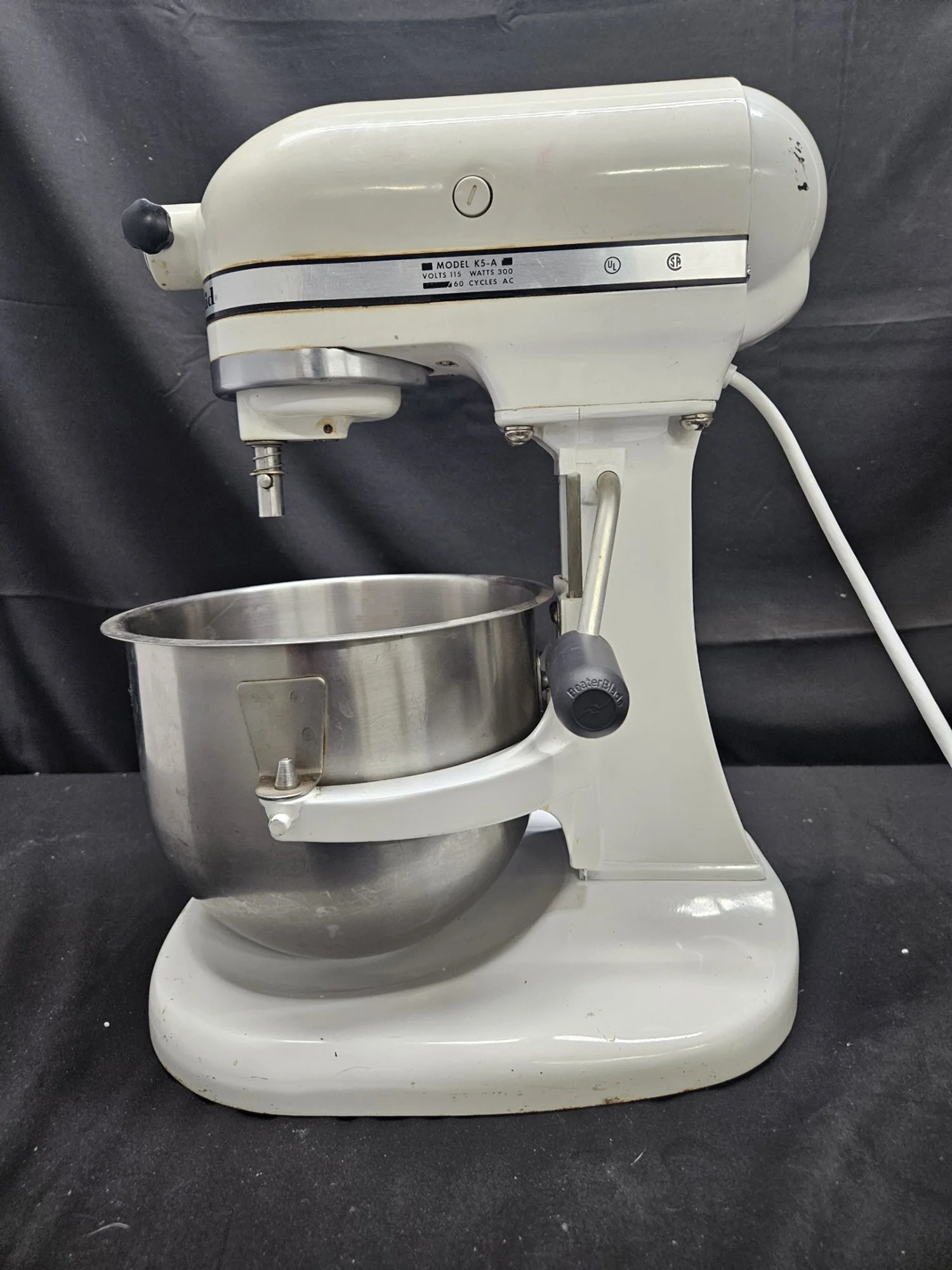 Store 2 — Mr. Mixer