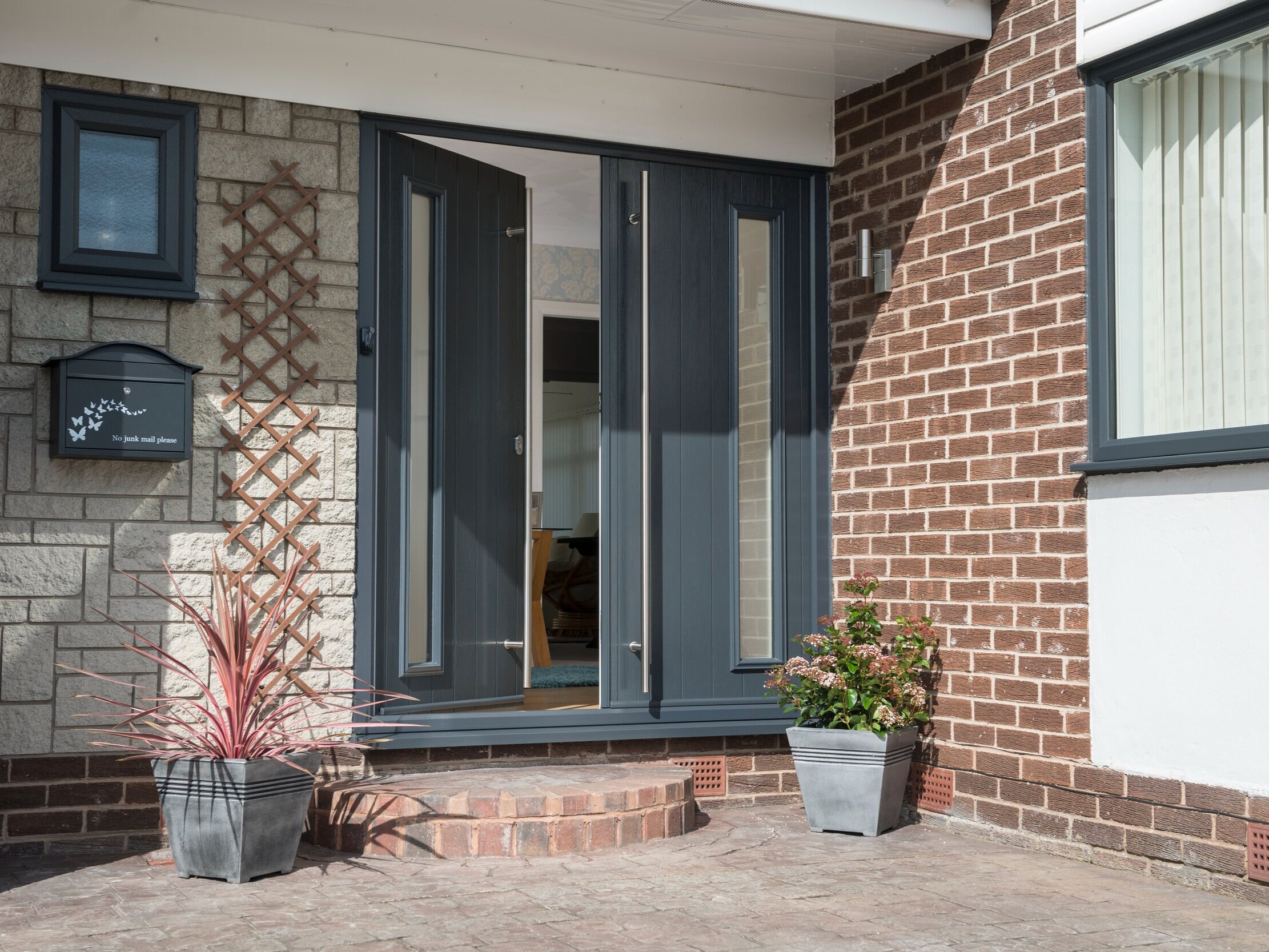 Design Your Bespoke Composite Door Online | External Doors Online