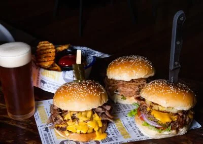 5 Boroughs: Burgers Bar & Grill