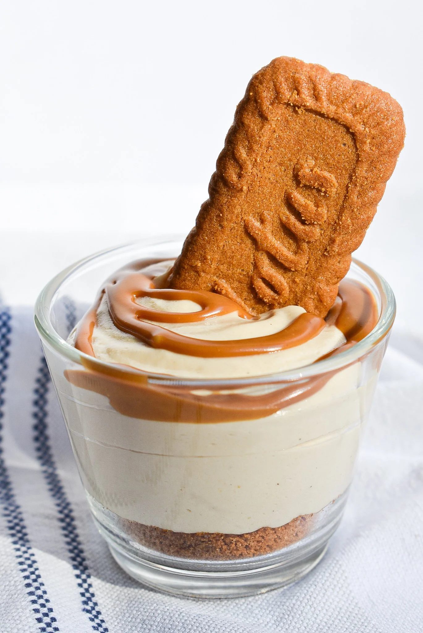 Vegan Biscoff Dessert Cups — Ana's Way