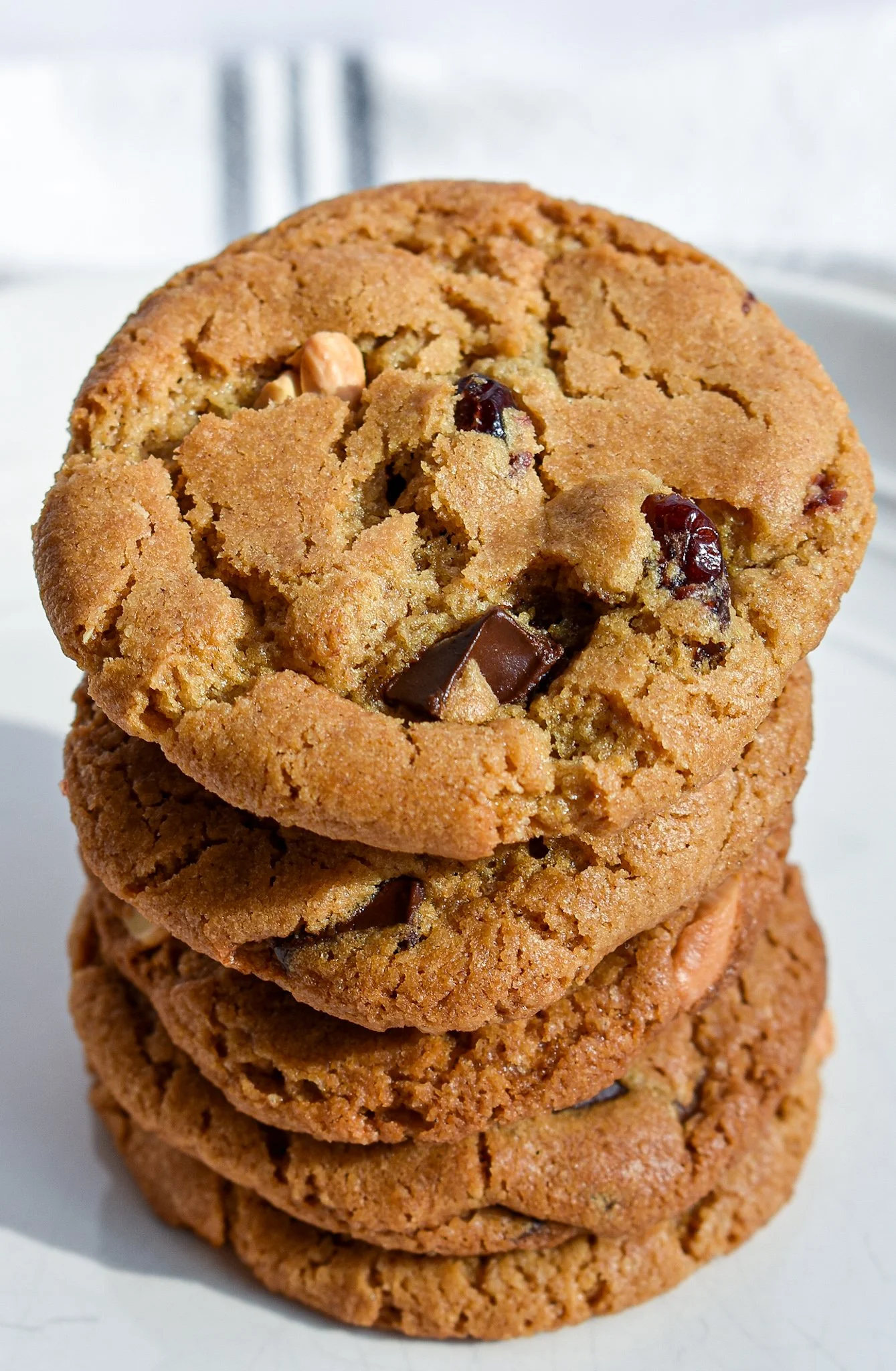 Galletas Veganas de Cranberry, Chocolate y Anacardos — Ana's Way