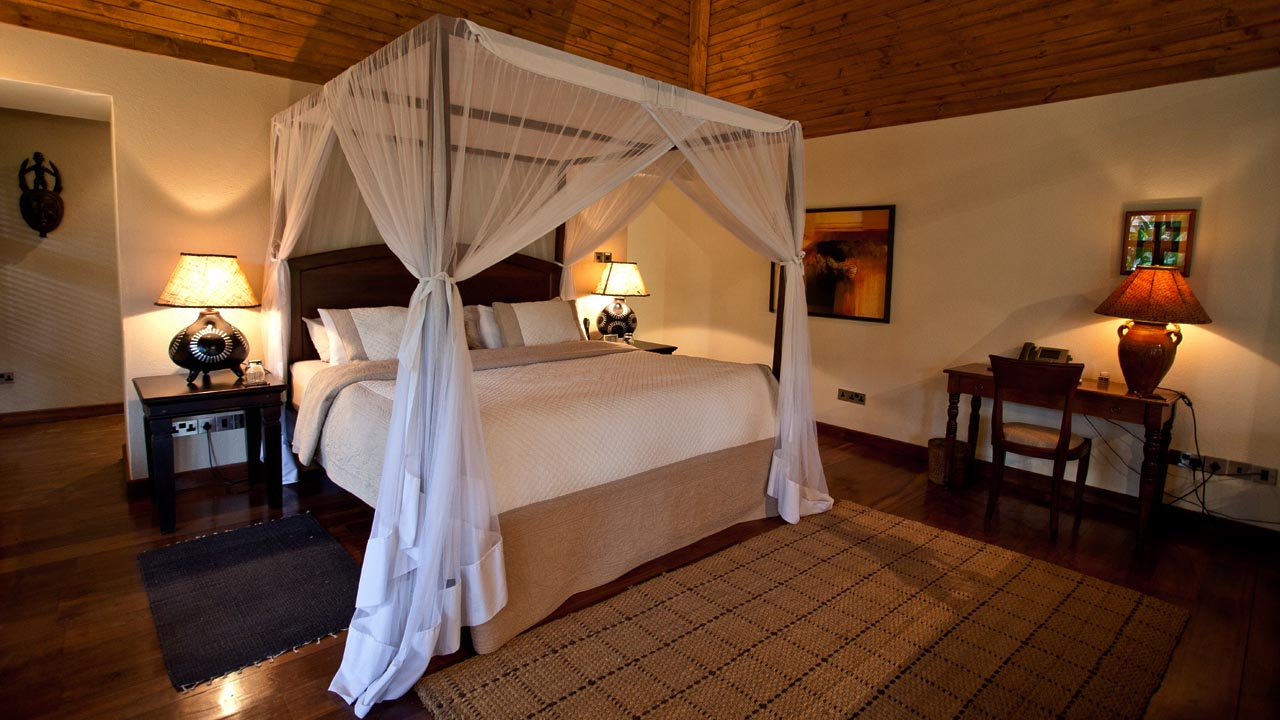 Legendary Lodge — Tett Safaris