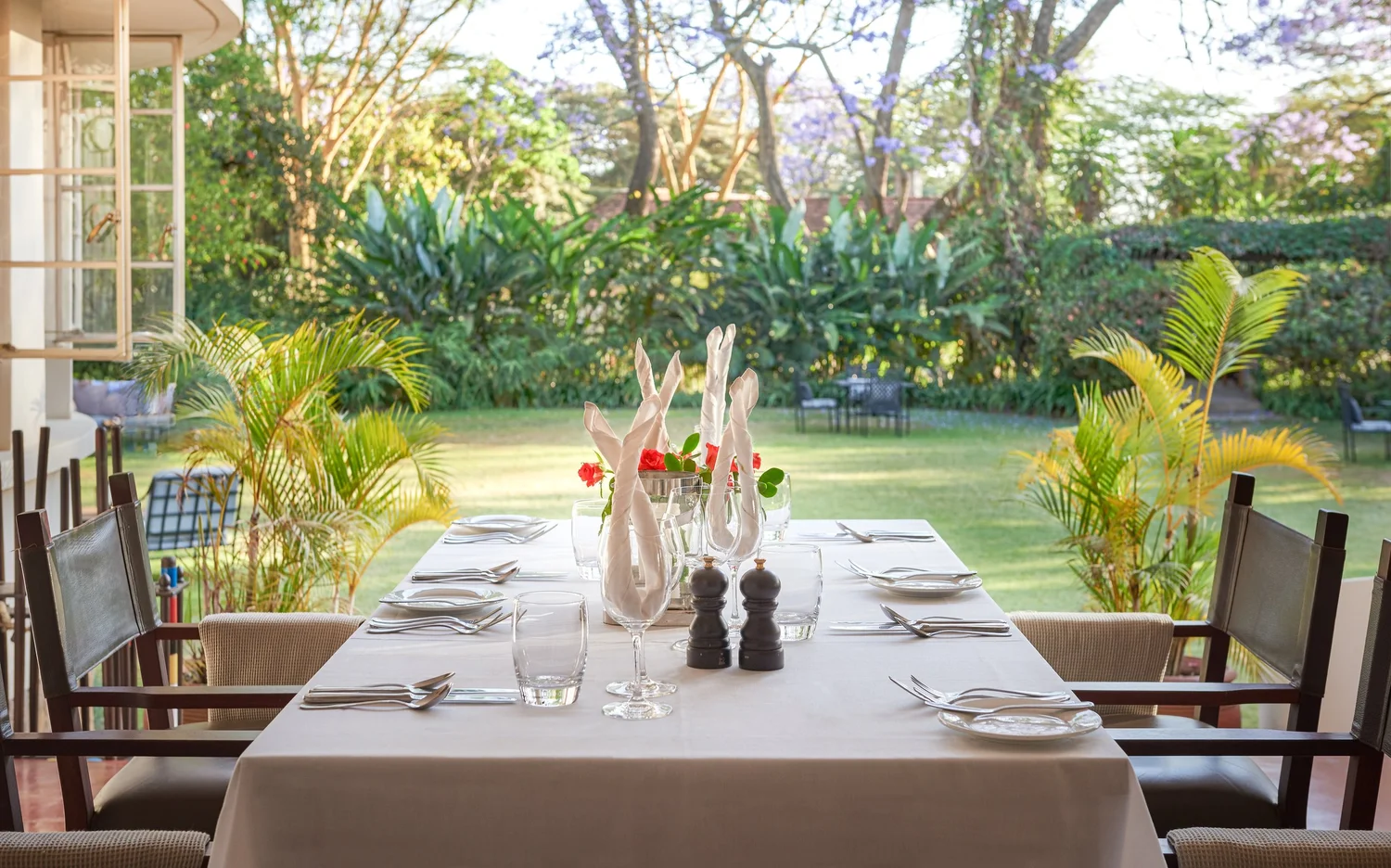 Legendary Lodge — Tett Safaris