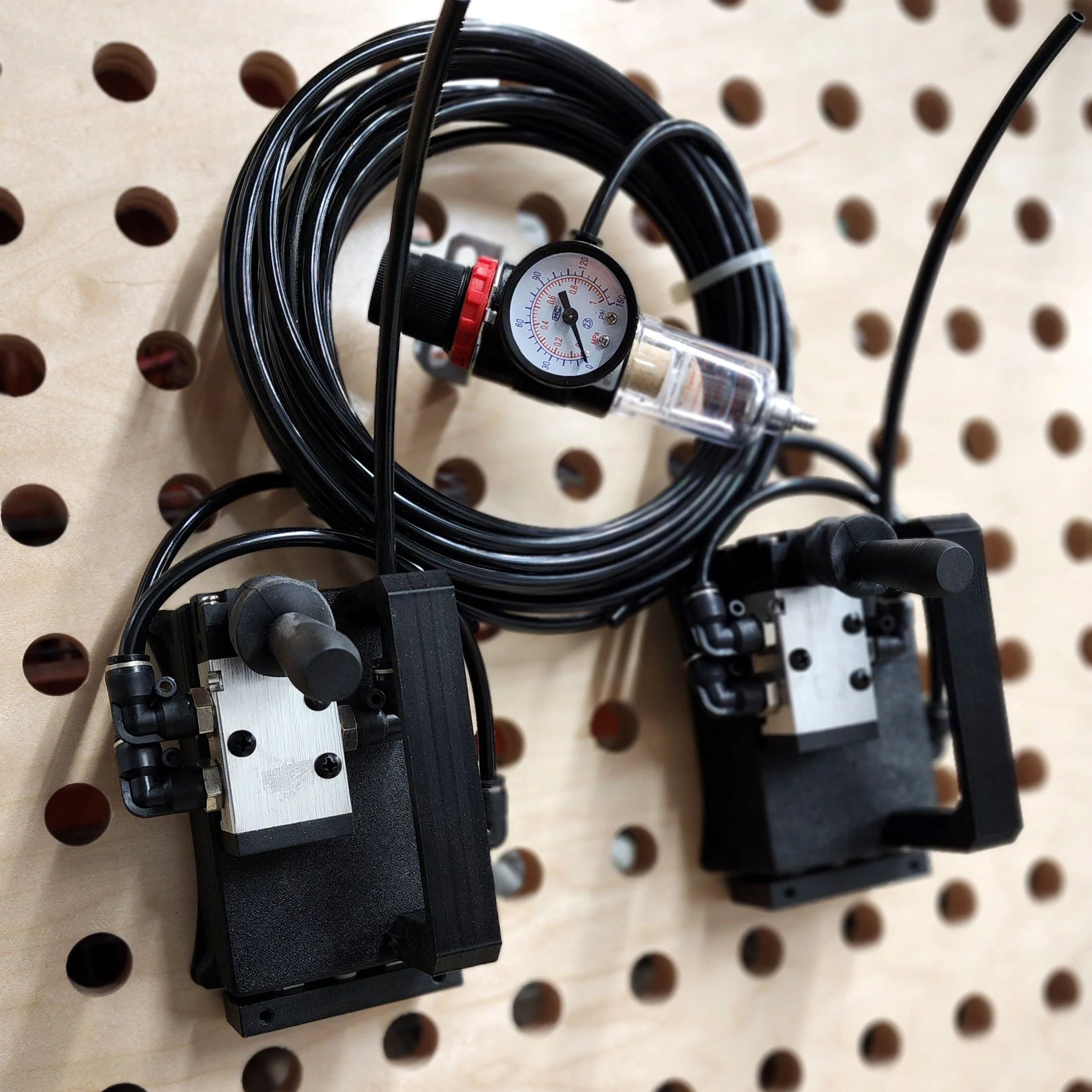 Premium Woodworking Tools | VacPad System, Cabinet Clamping, Miter Clamps