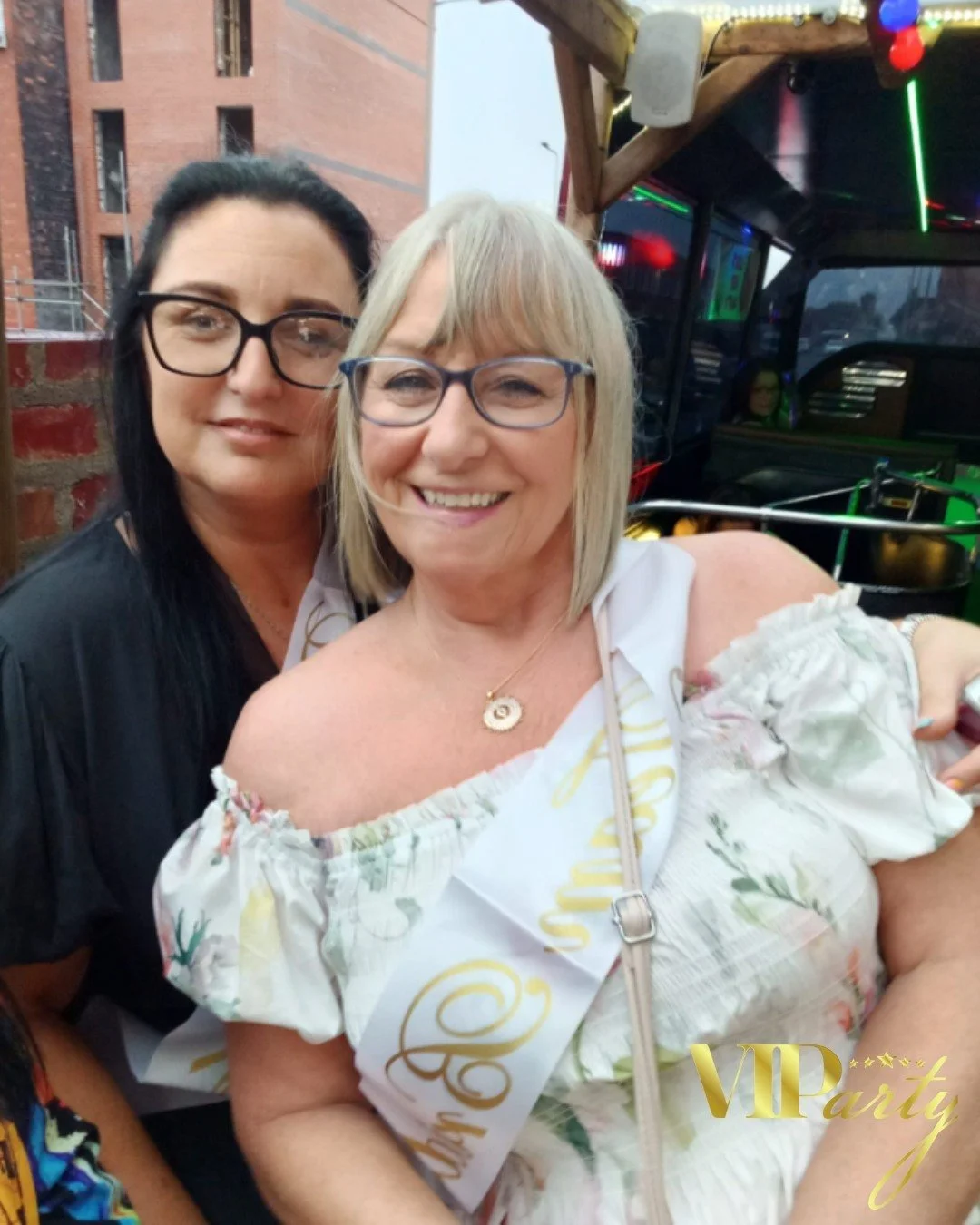 Gallery | Customer Photos — Hollywood Cars | Liverpool Limo & Party Bus ...