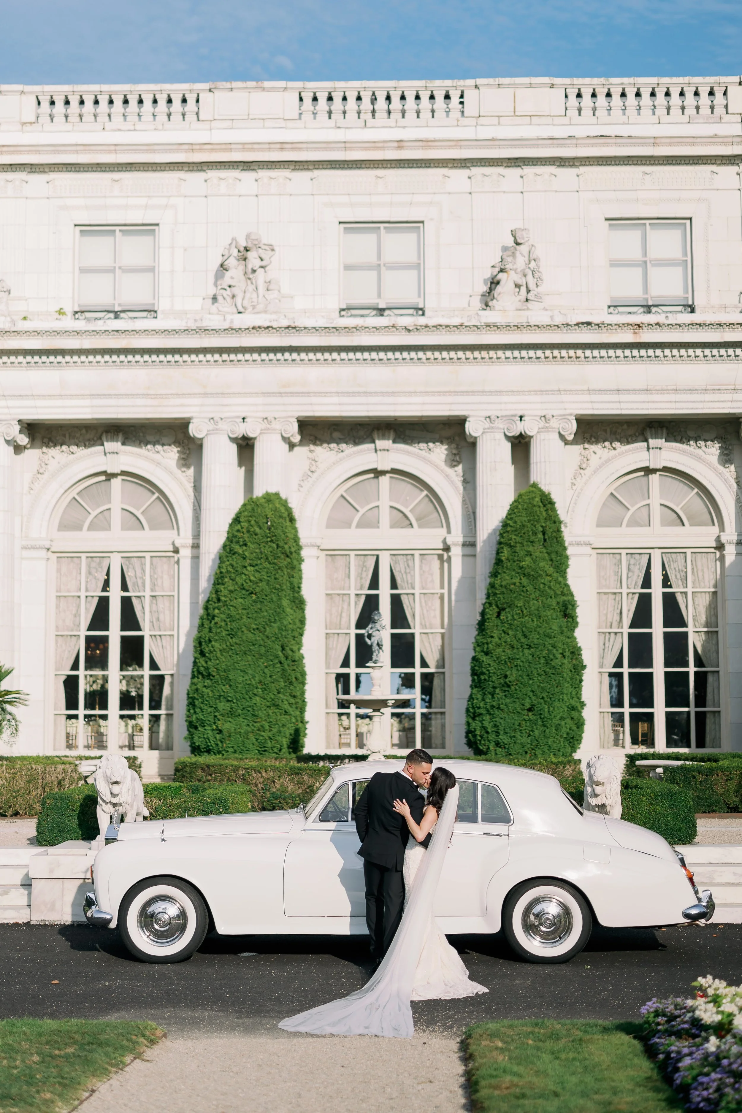Newport Mansion Wedding Highlights — photos by annalee