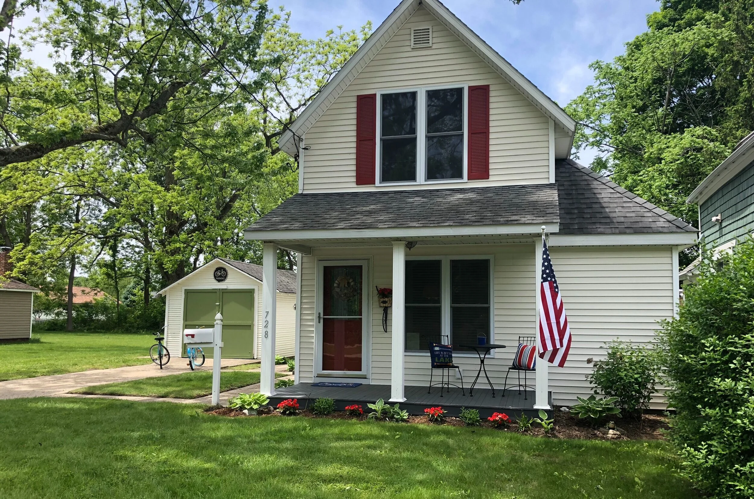 Maple Street Cottage
