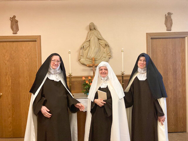 Carmelite Nun Habit