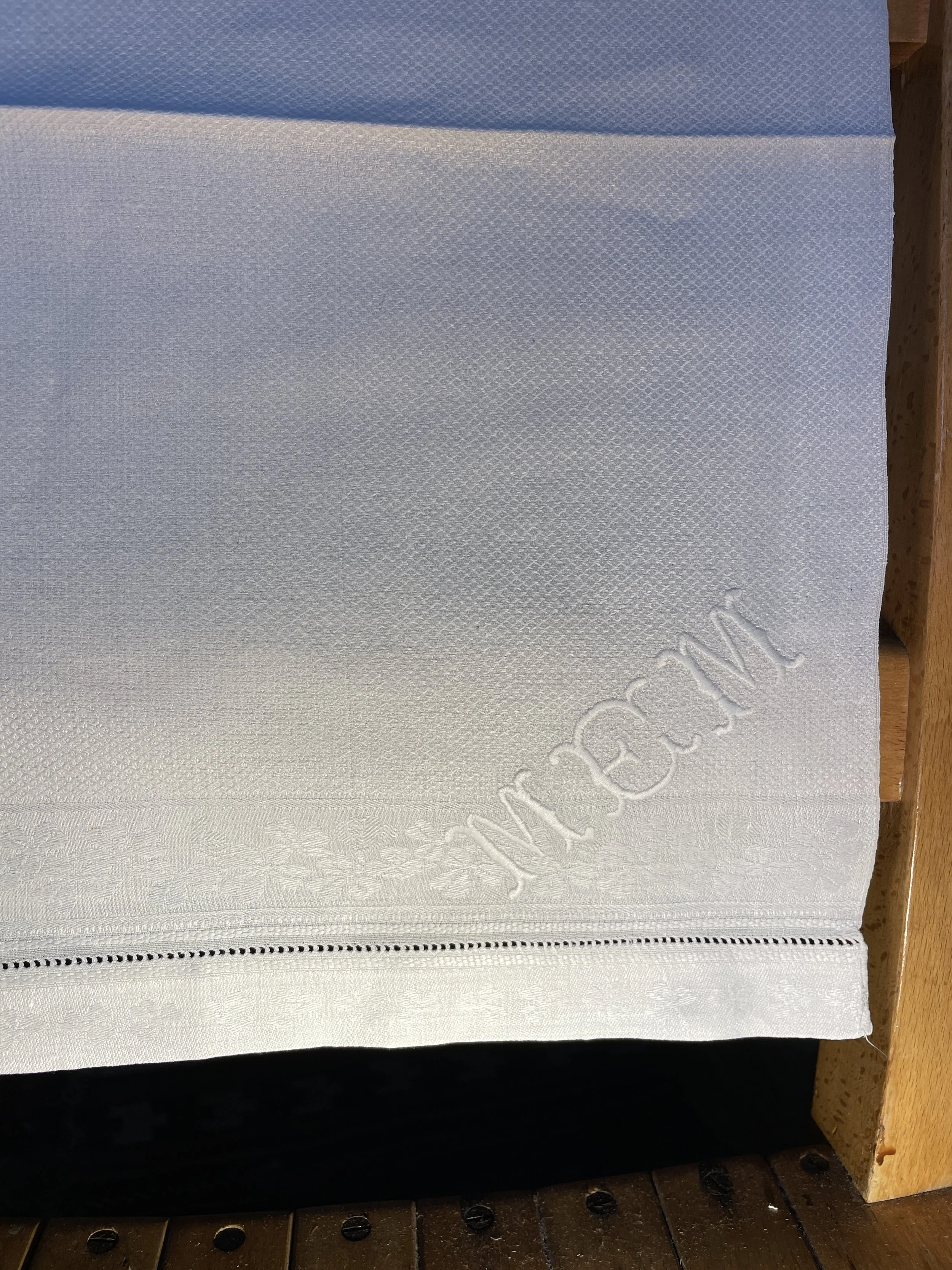 Vintage linen huckaback towel — Linen Person