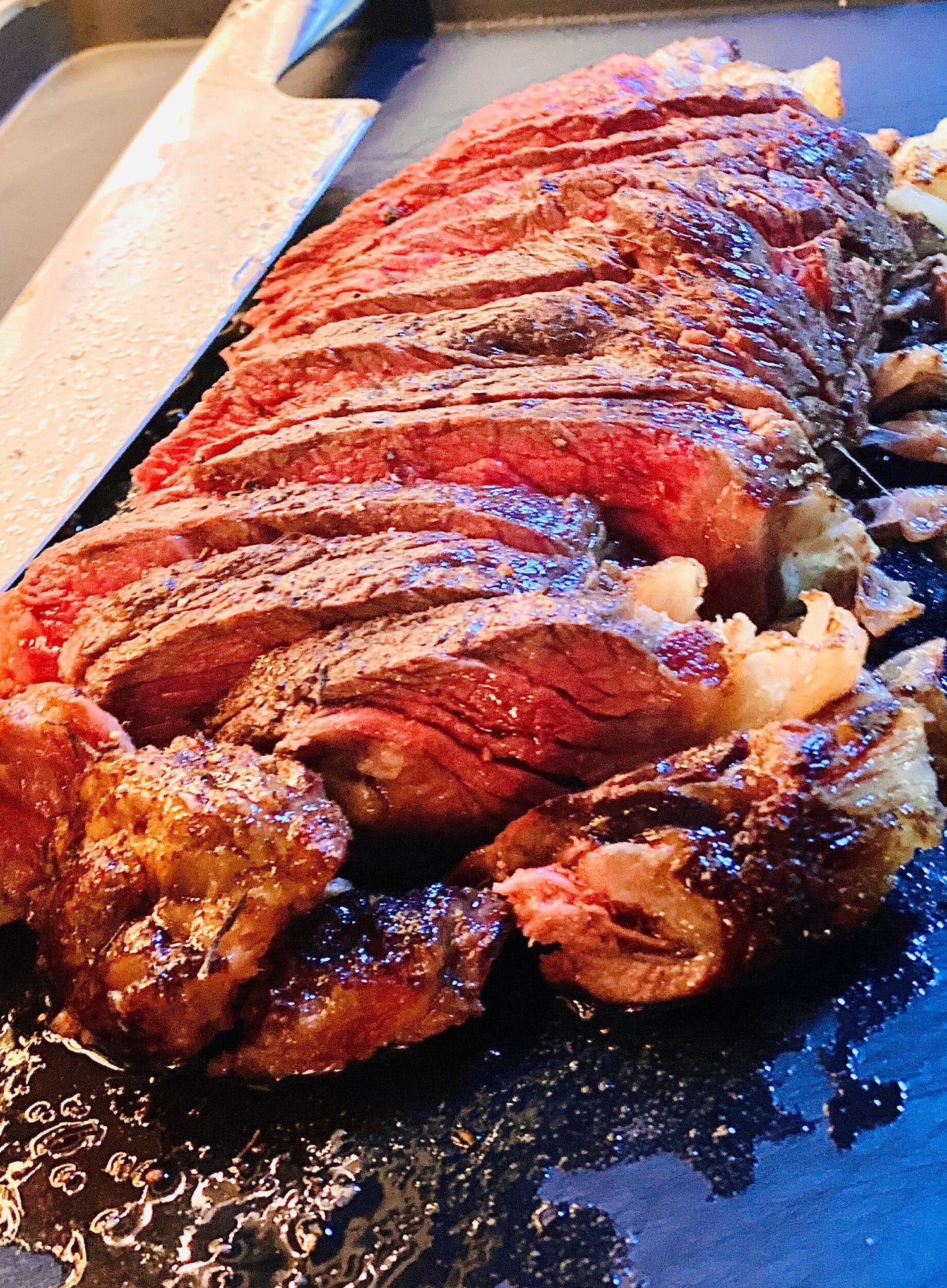 La cuisson parfaite de la côte à l’os — OUTDOOR COOKING ACADEMY