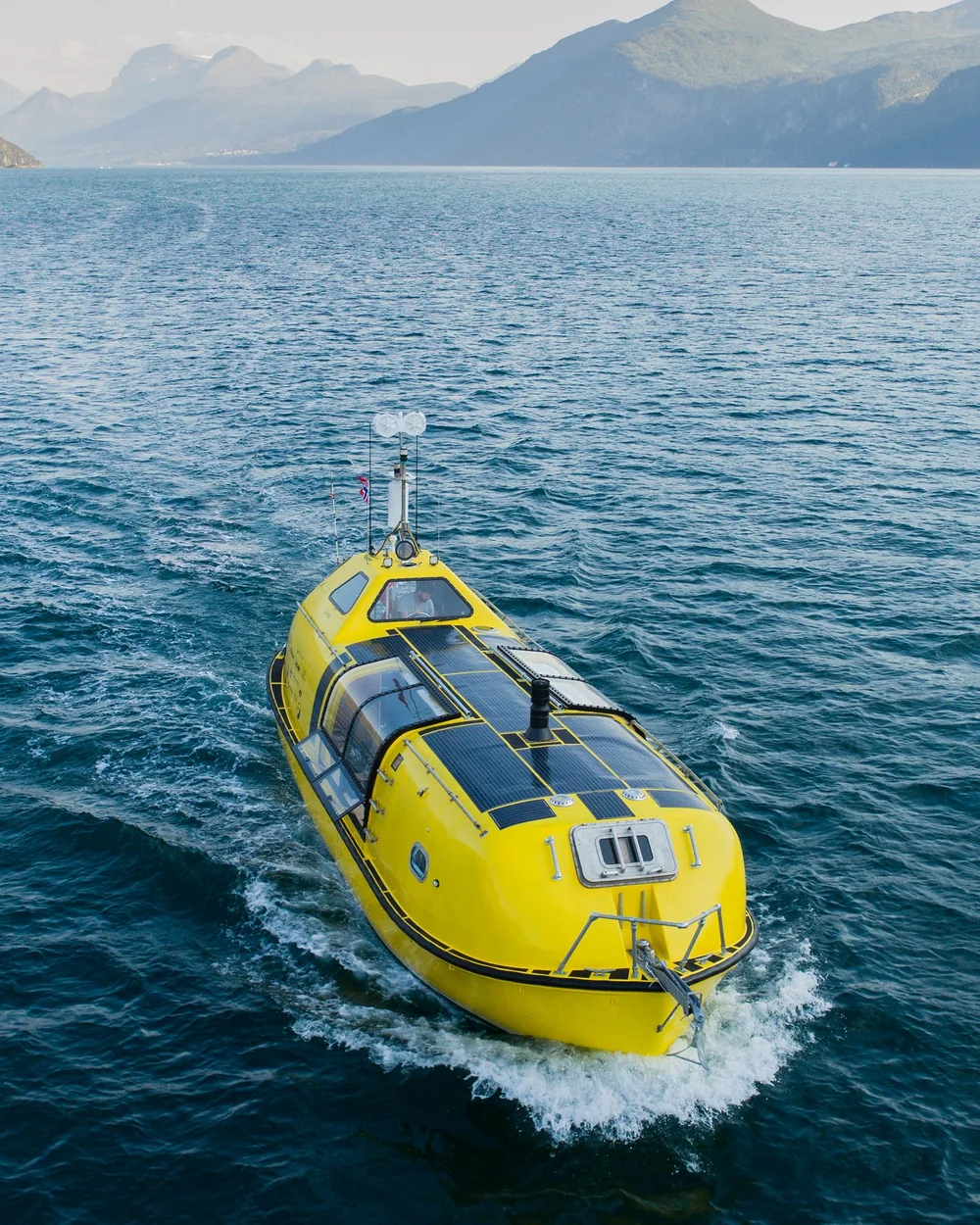 Solar Panels for Boats: Maximizing Your Energy Efficiency on the Water ...