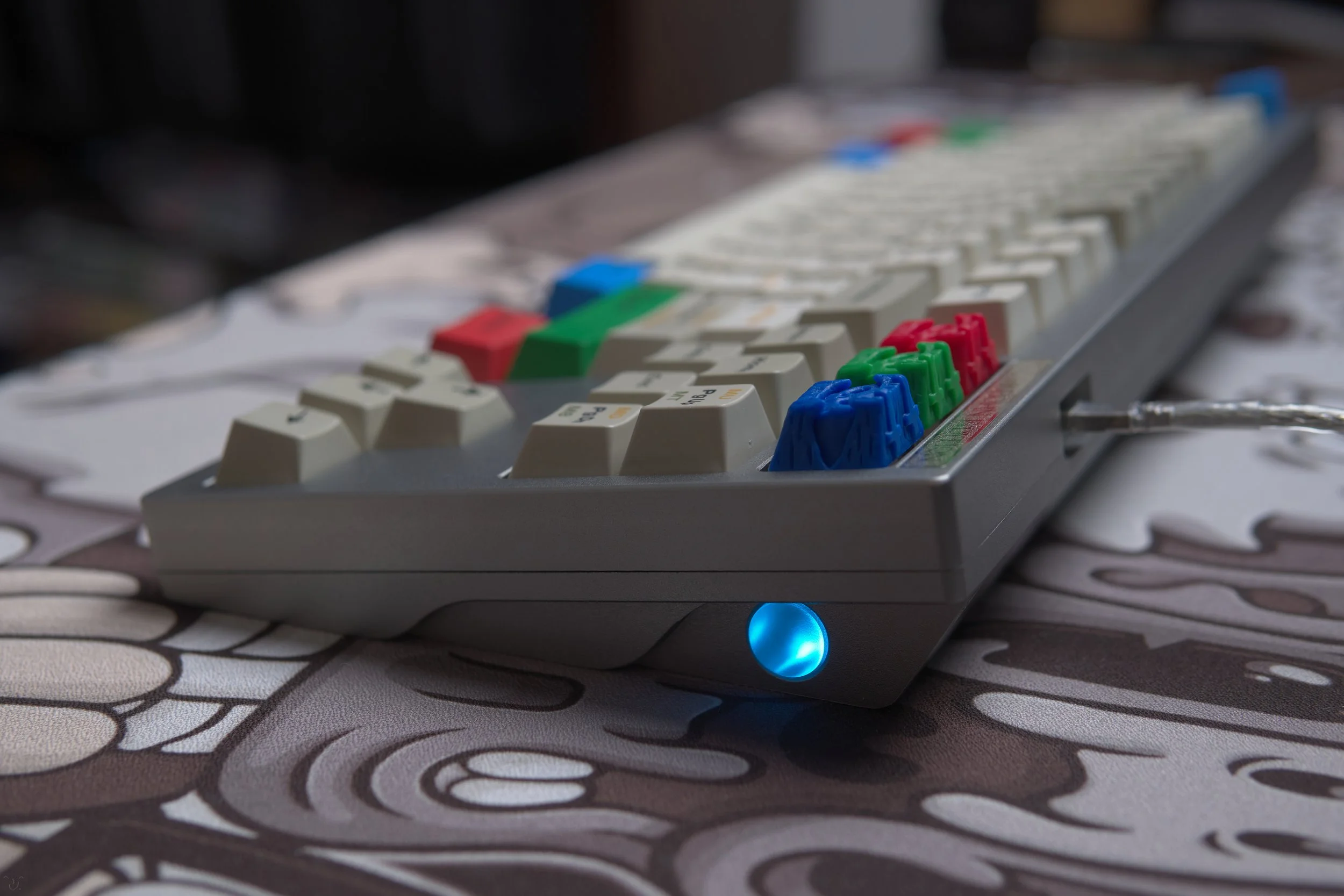 LZ RE (Reborn Edition) — Lightning Keyboards