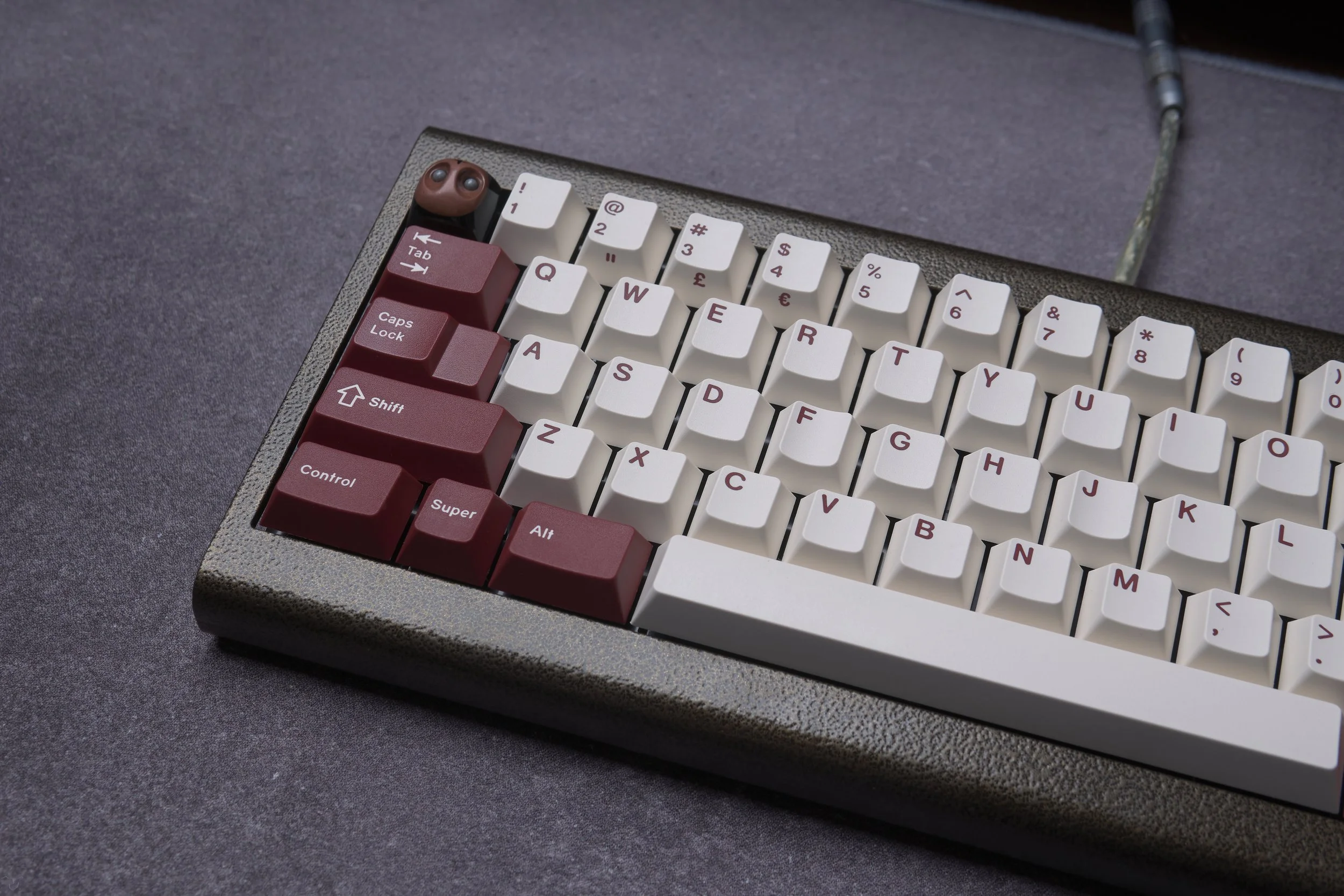 Float65 — Lightning Keyboards