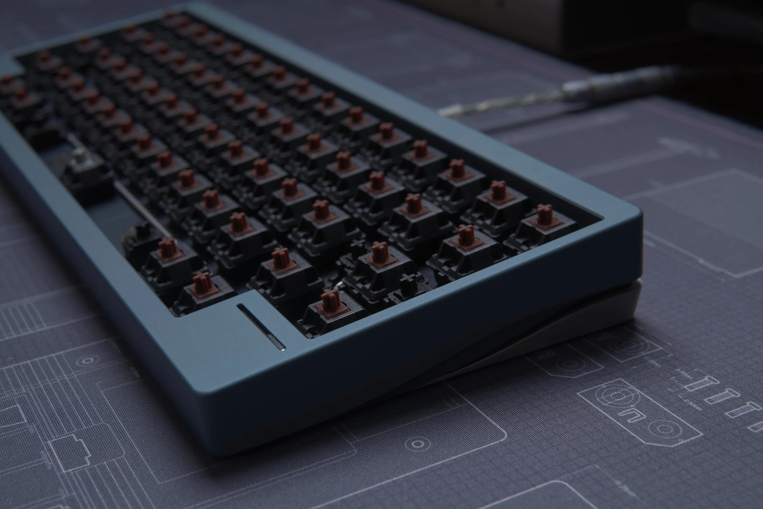 Gok Lily — Lightning Keyboards
