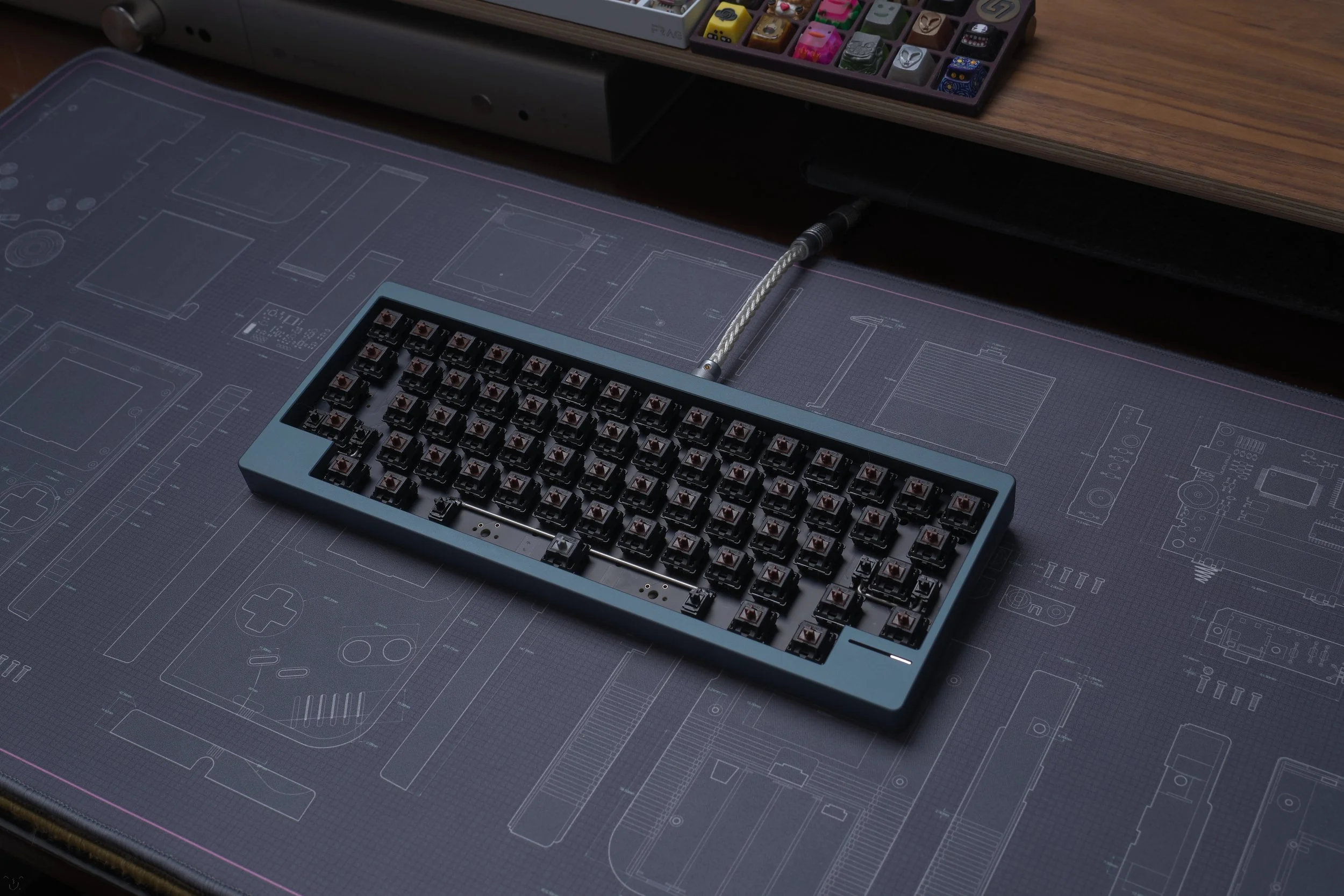 Gok Lily — Lightning Keyboards