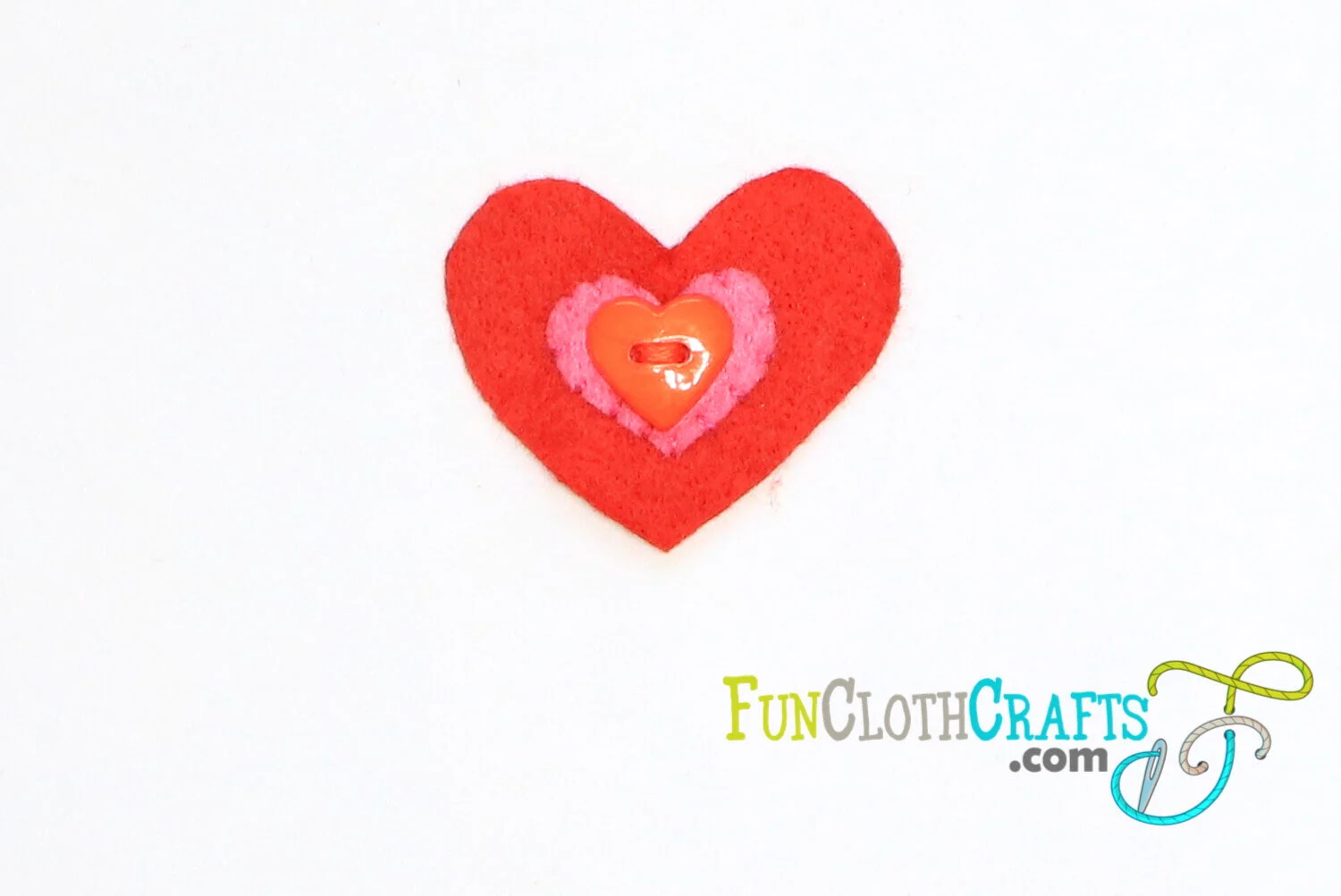 Felt Heart Keychain Craft Made by Kids | Fun Cloth Crafts - Felt Craft ...