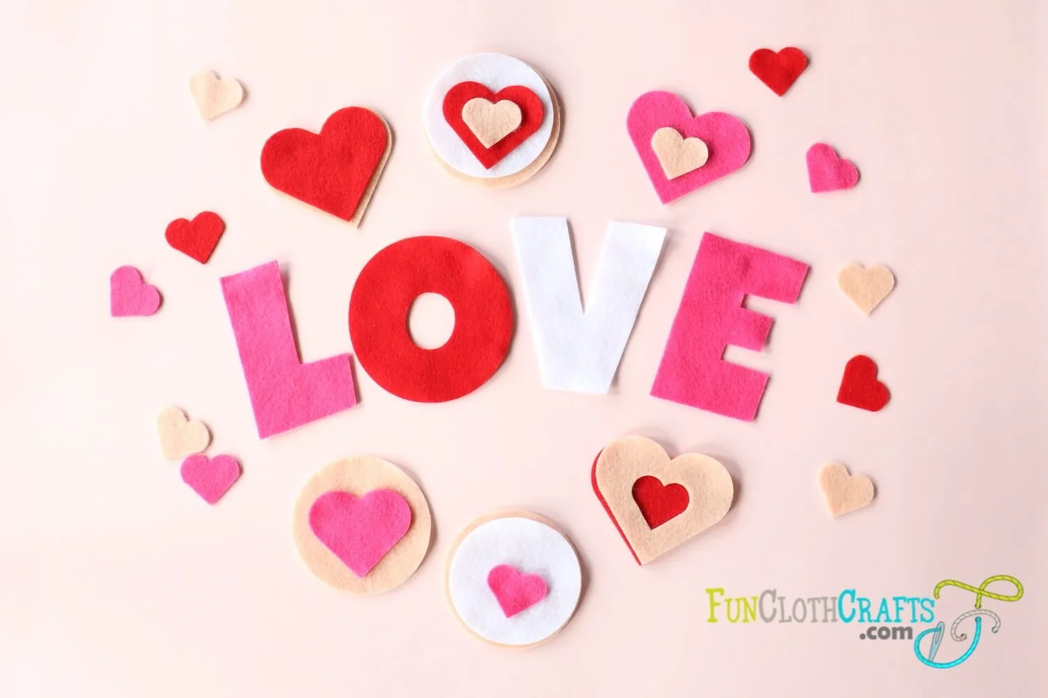Valentine’s Day Felt Board Activity for Preschoolers | Fun Cloth Crafts ...