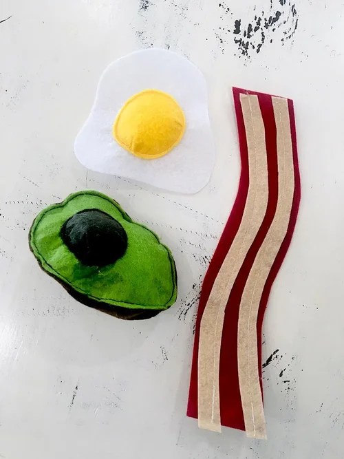 25 Free Felt Food Patterns and Tutorials | Fun Cloth Crafts - Felt ...