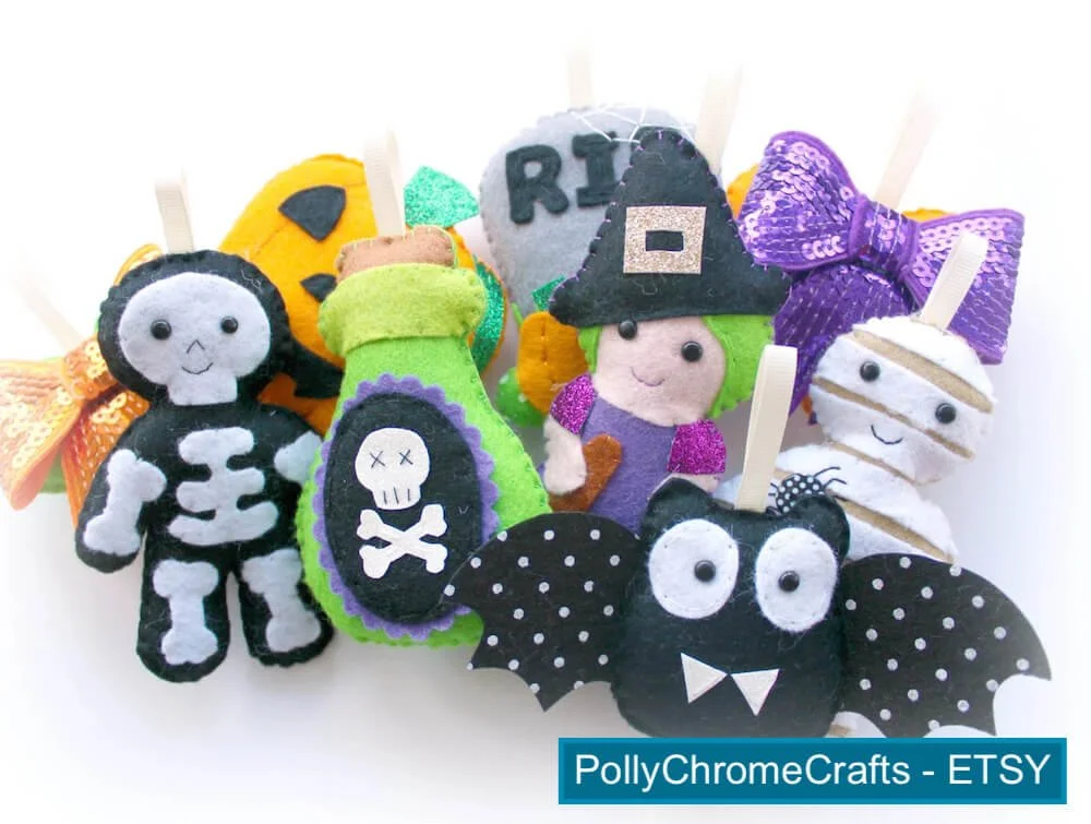 Hauntingly Beautiful: The Best DIY Felt Halloween Ornaments [Guide] | Fun Cloth Crafts - Felt ...