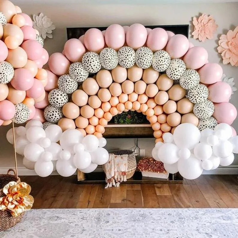 Balloon Arrangements - Blooms and Balloons