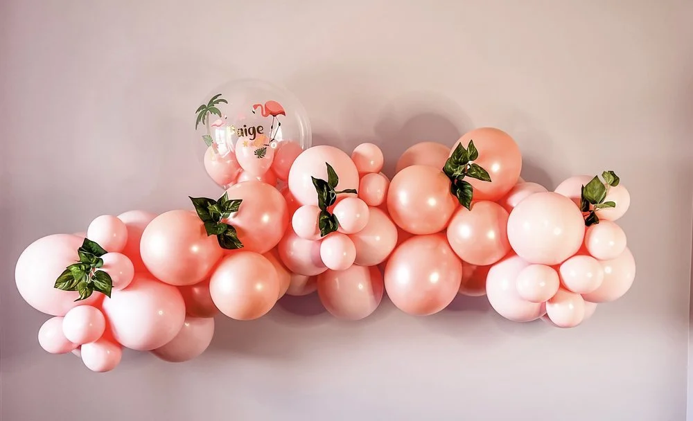 Balloon Arrangements - Blooms and Balloons