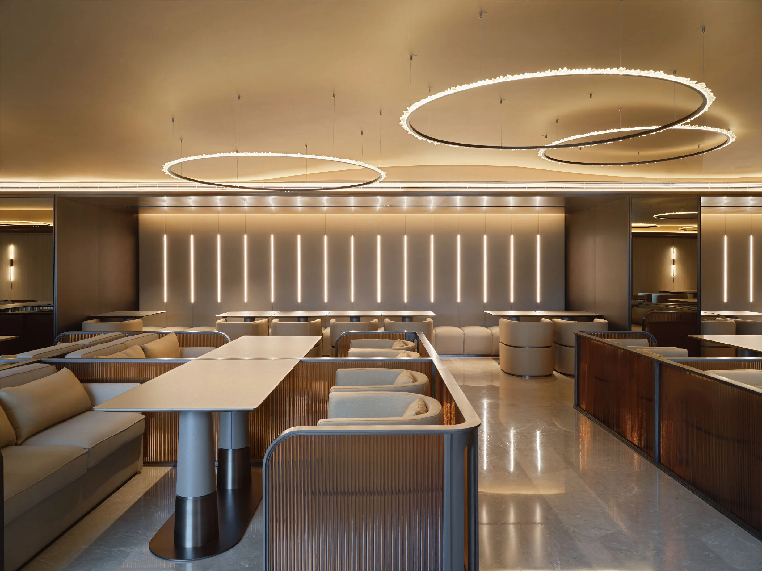 Crystal Hotel — 上海朱周空间设计